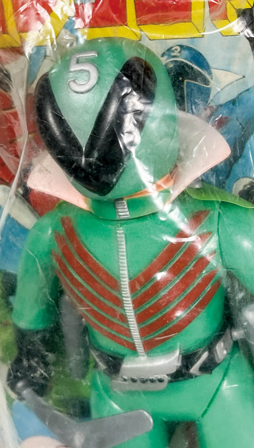 Bandai Himitsu Sentai Gorenger Changeable Mask Sofubi Midorenger
