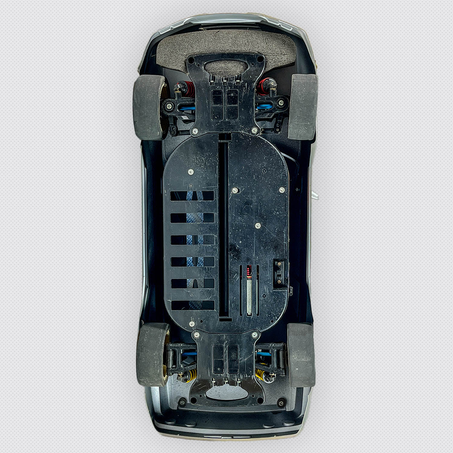 [9106] タミヤ 1/10RC TL-01 スカイラインGT-R R32