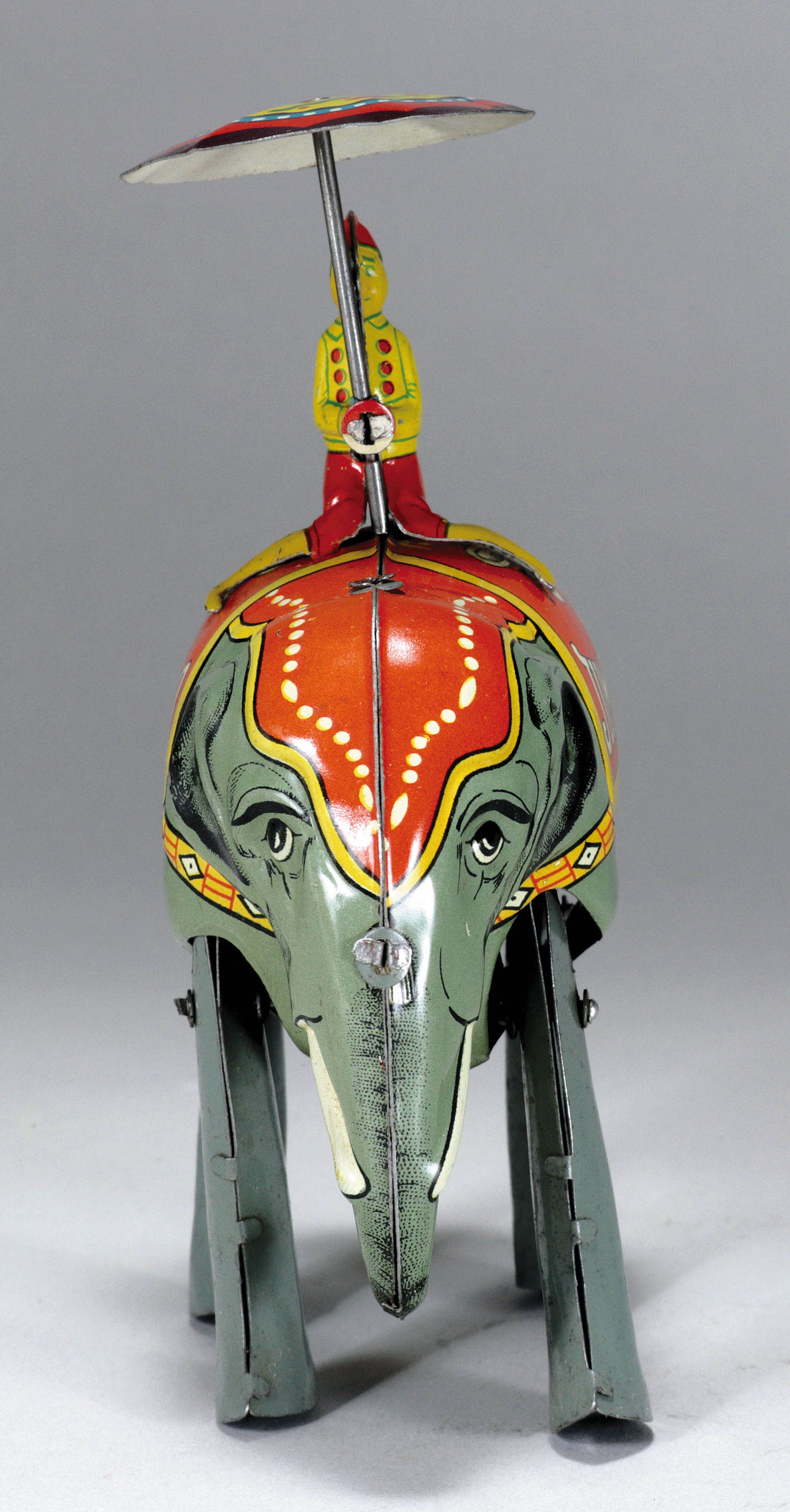 JUMBO / person riding