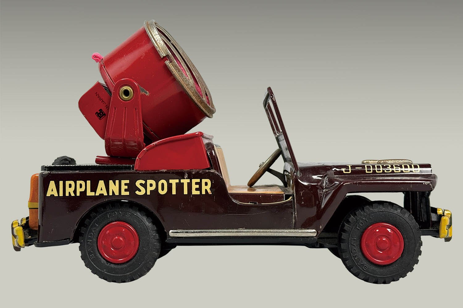 Airplane Spotter Jeep
