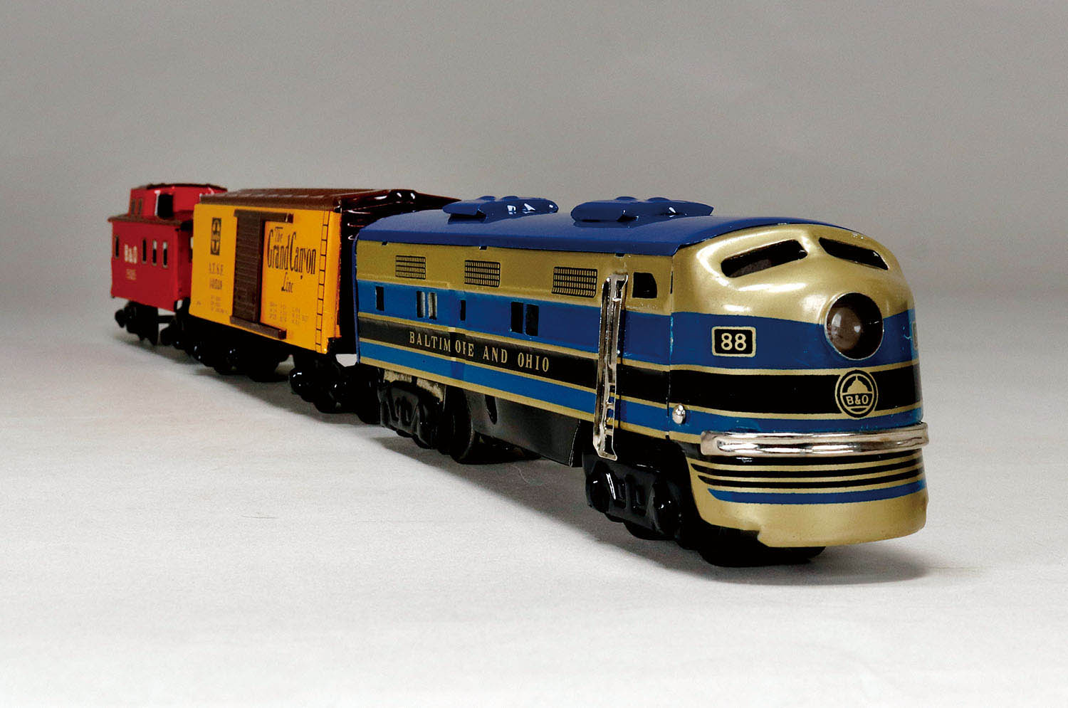 Freight model train set