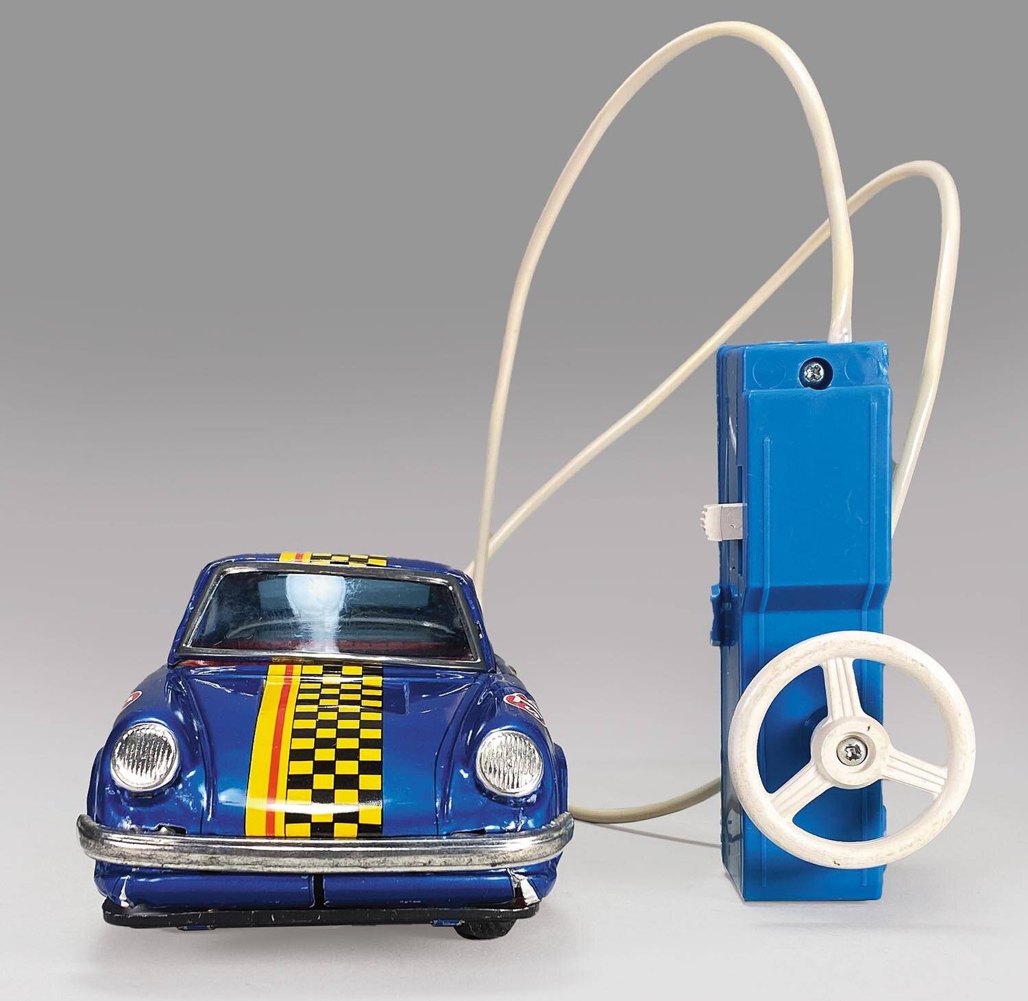 remote-control Porsche Race Car No.1 8 Blue