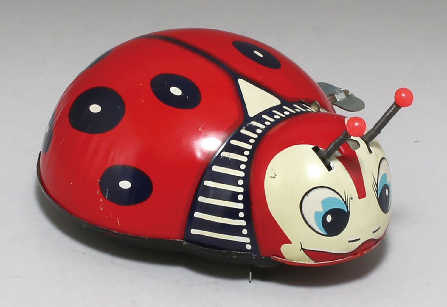 BETSY THE HUNGRY BUG