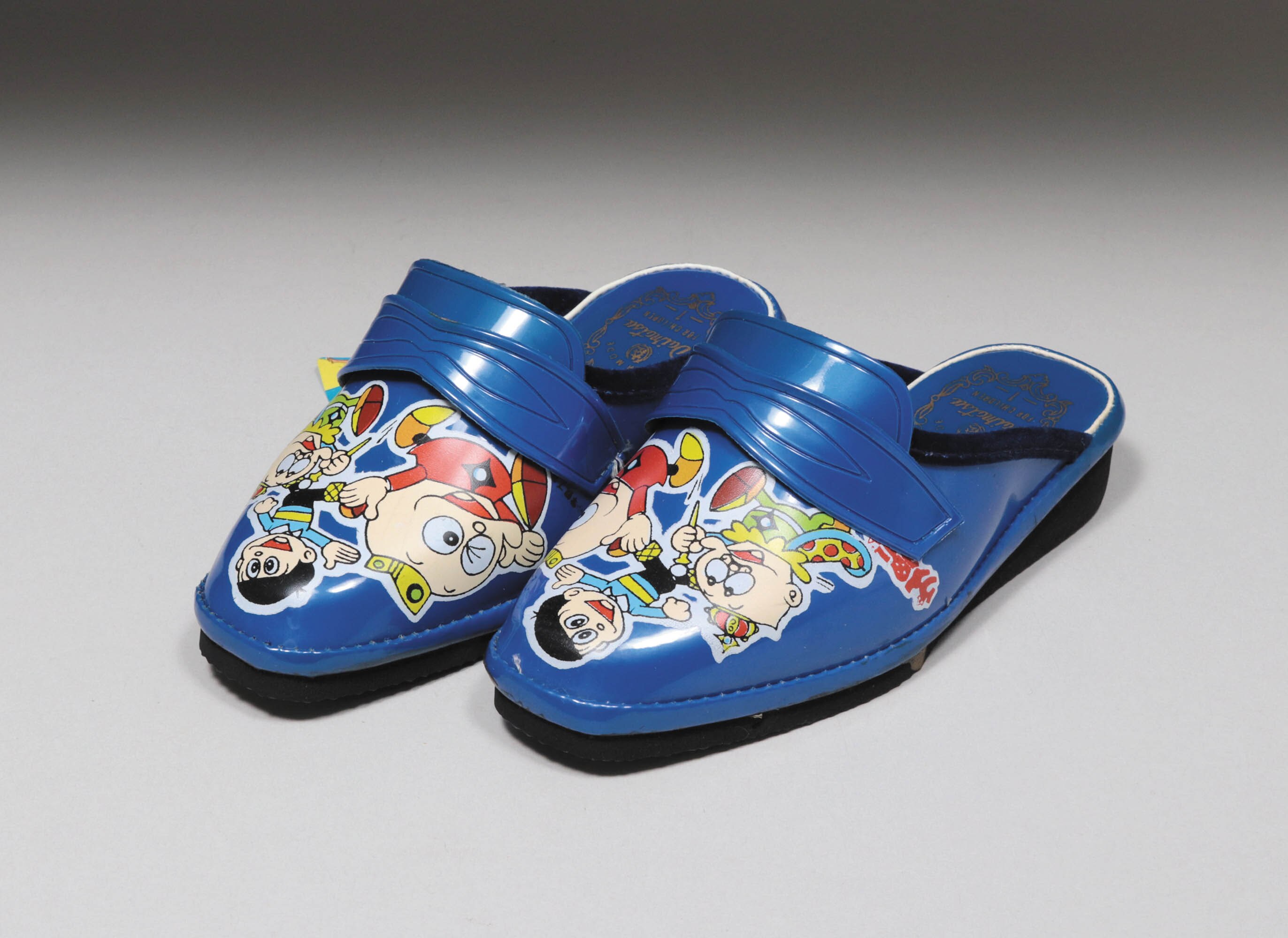 Umeboshi Denka sandals