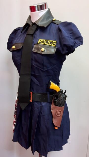 Women's Size: M 】 Original Minisuka Police Costume 【Wearing Items】