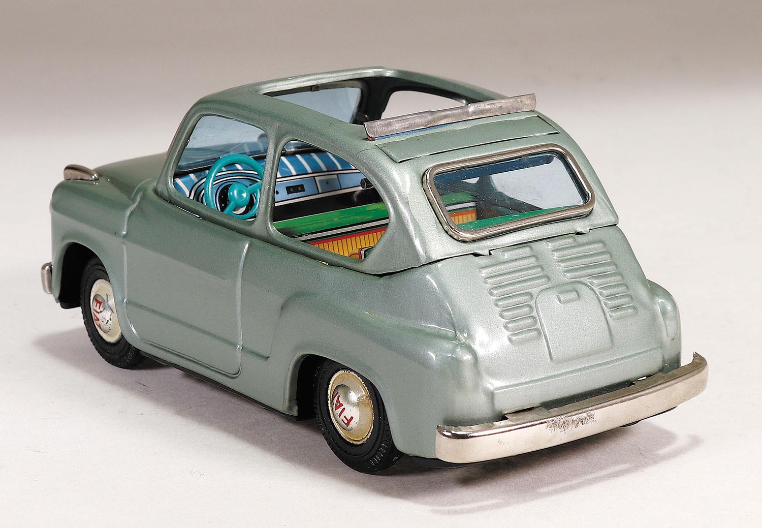 Fiat 600 convertible metallic green