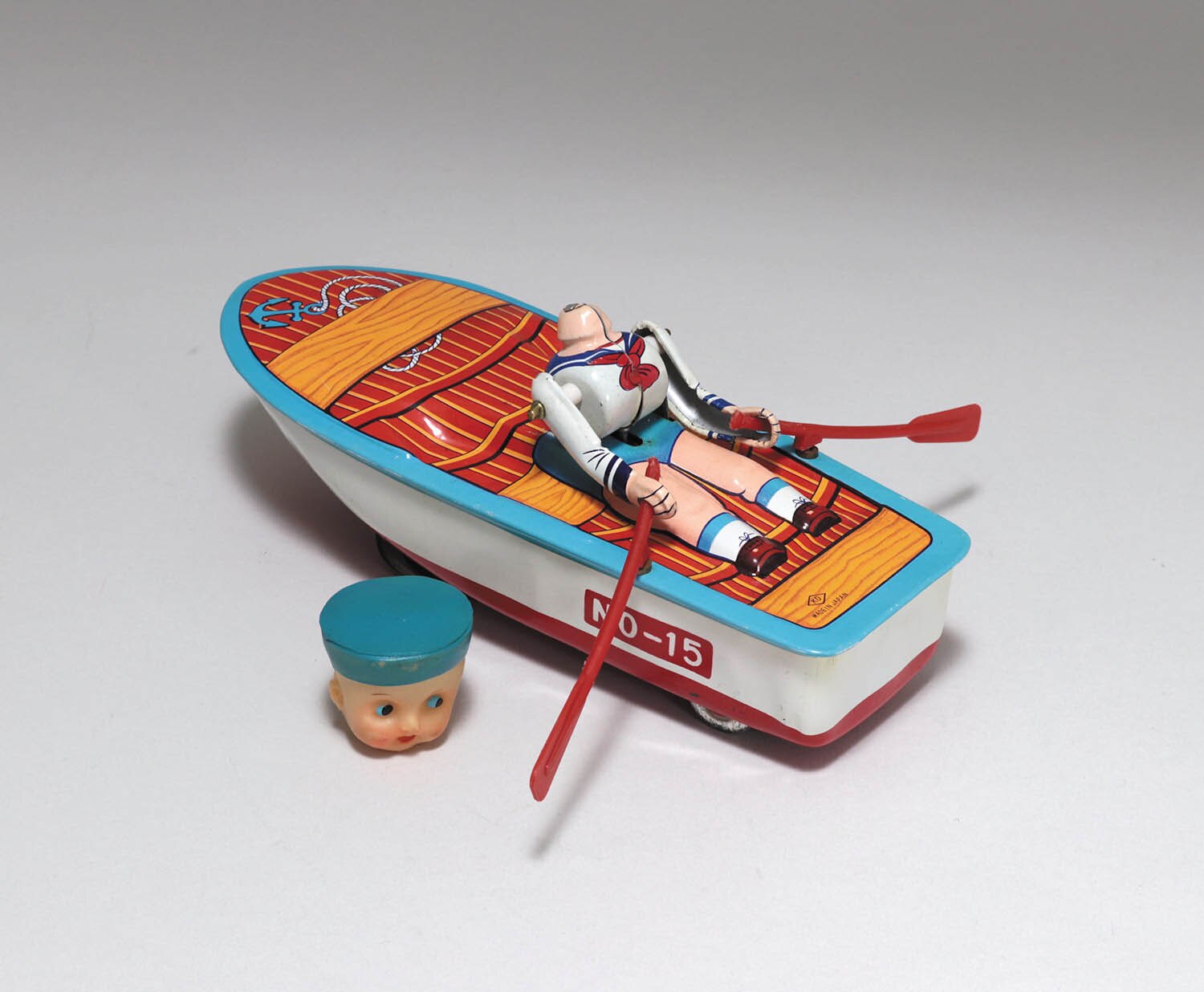 SAILOR ROWING BOAT