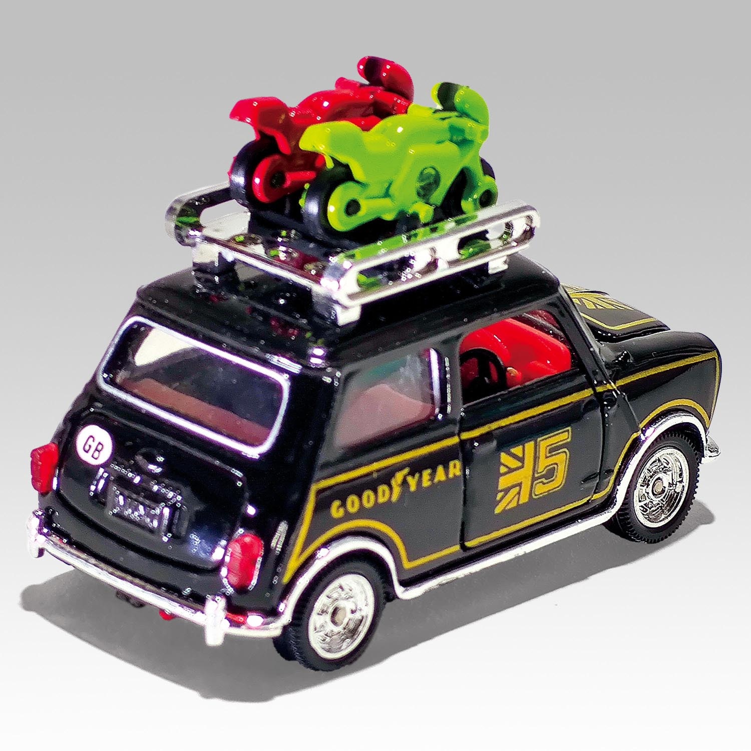 Tomica Dandy F27-1 Morris Mini Cooper S Mk-1 Leisure Type / Goodyear Pokebai