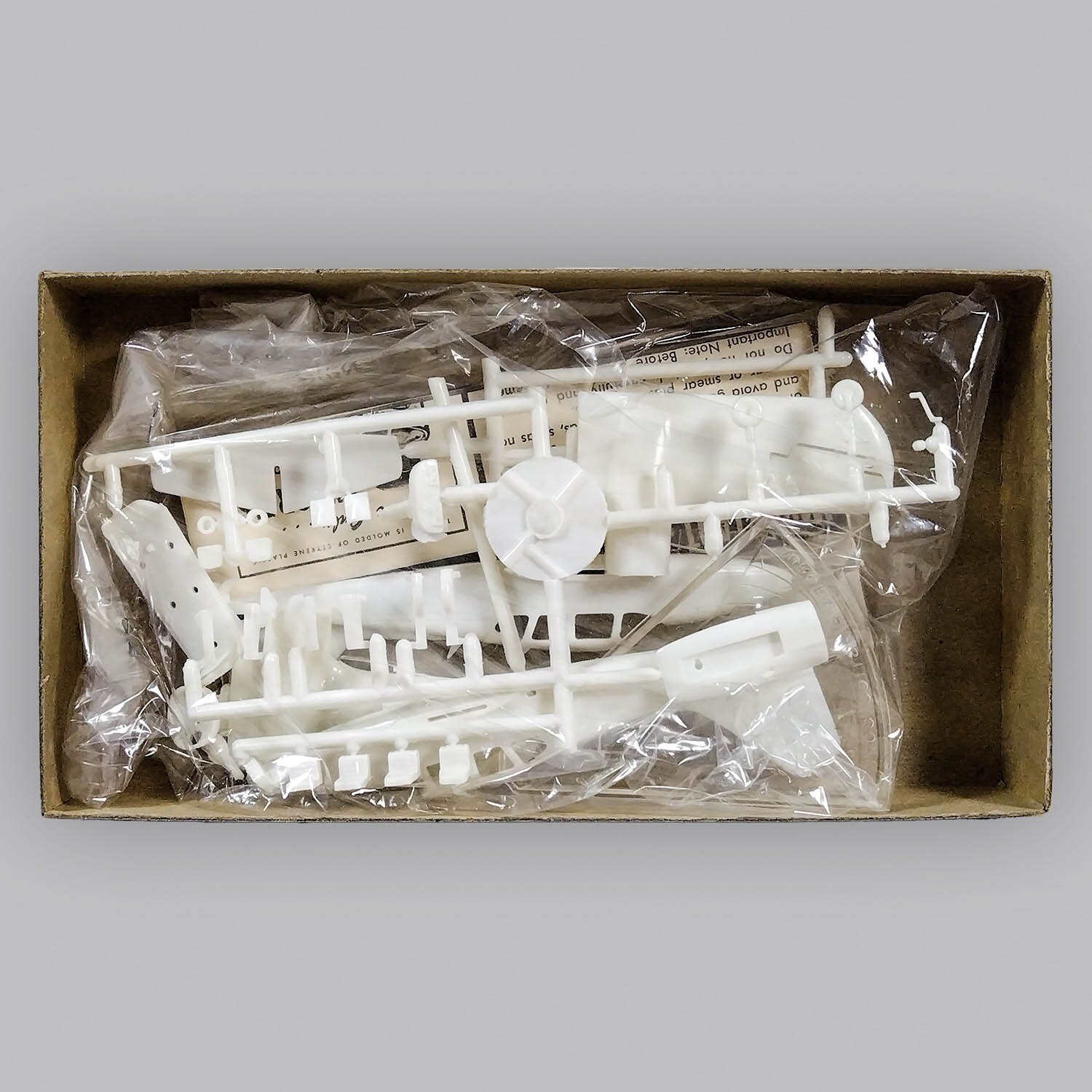 [4858] 1/72 PIPER AZTEC C