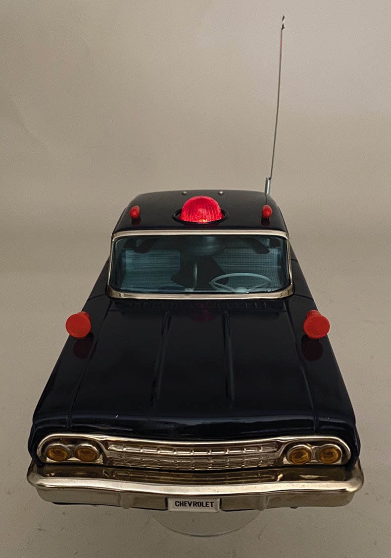 007 Unmarked Secret Agent Car