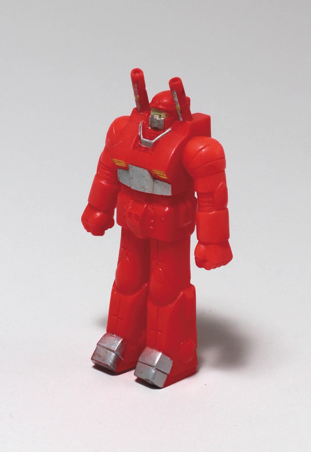 Guncannon Sofubi doll red mold