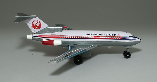 Japan Airlines Boeing 727