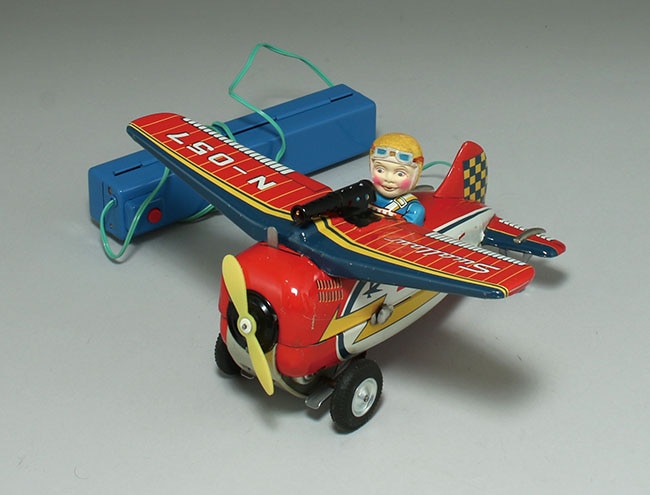LOOP PLANE