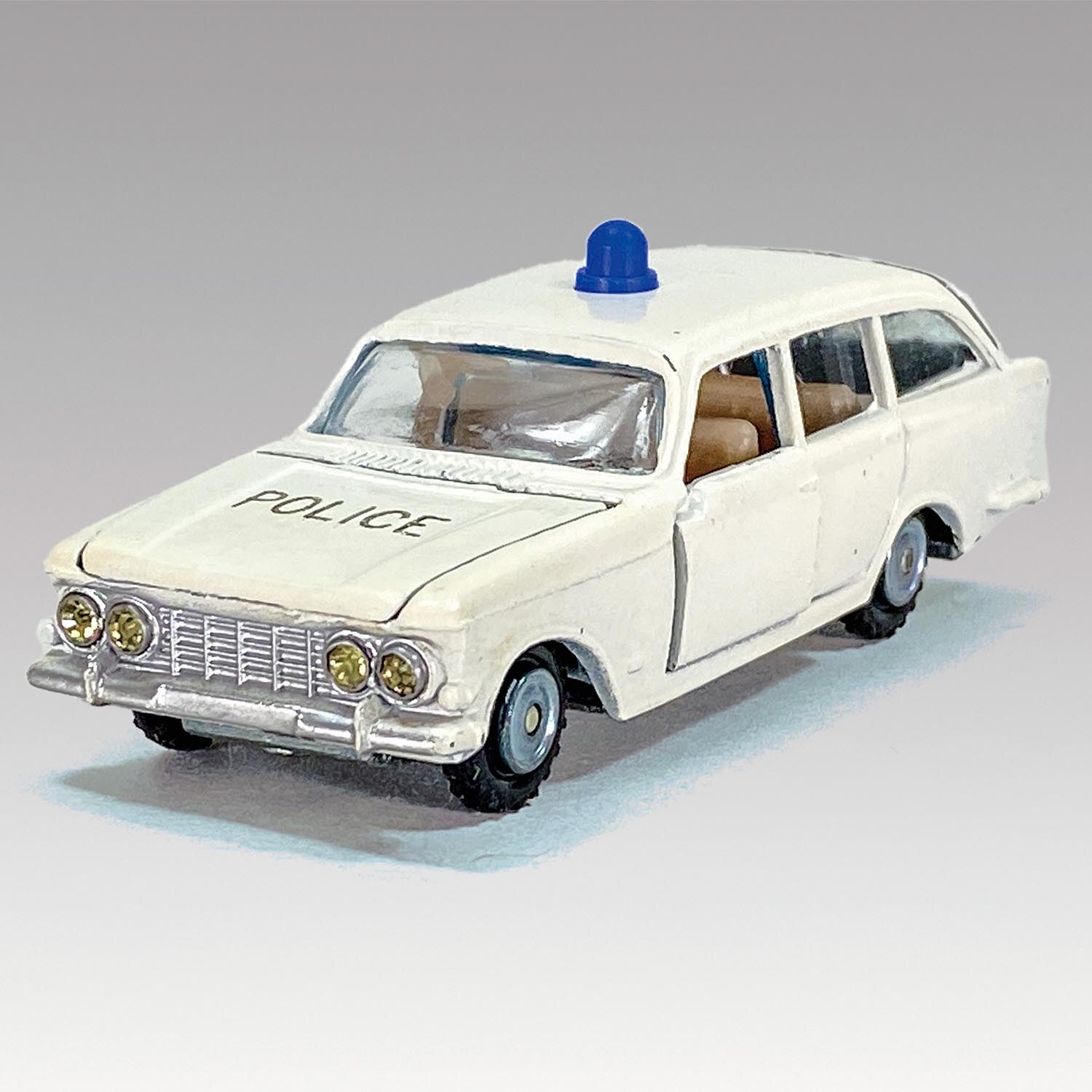 Roadmaster Impy Supercar 16 Motorway Police Patrol Car