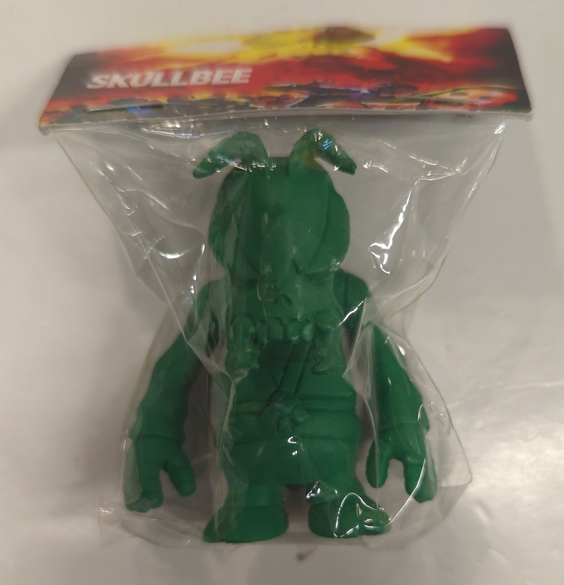 SECRET BASE SKULLBEE消しゴム(緑) | まんだらけ Mandarake