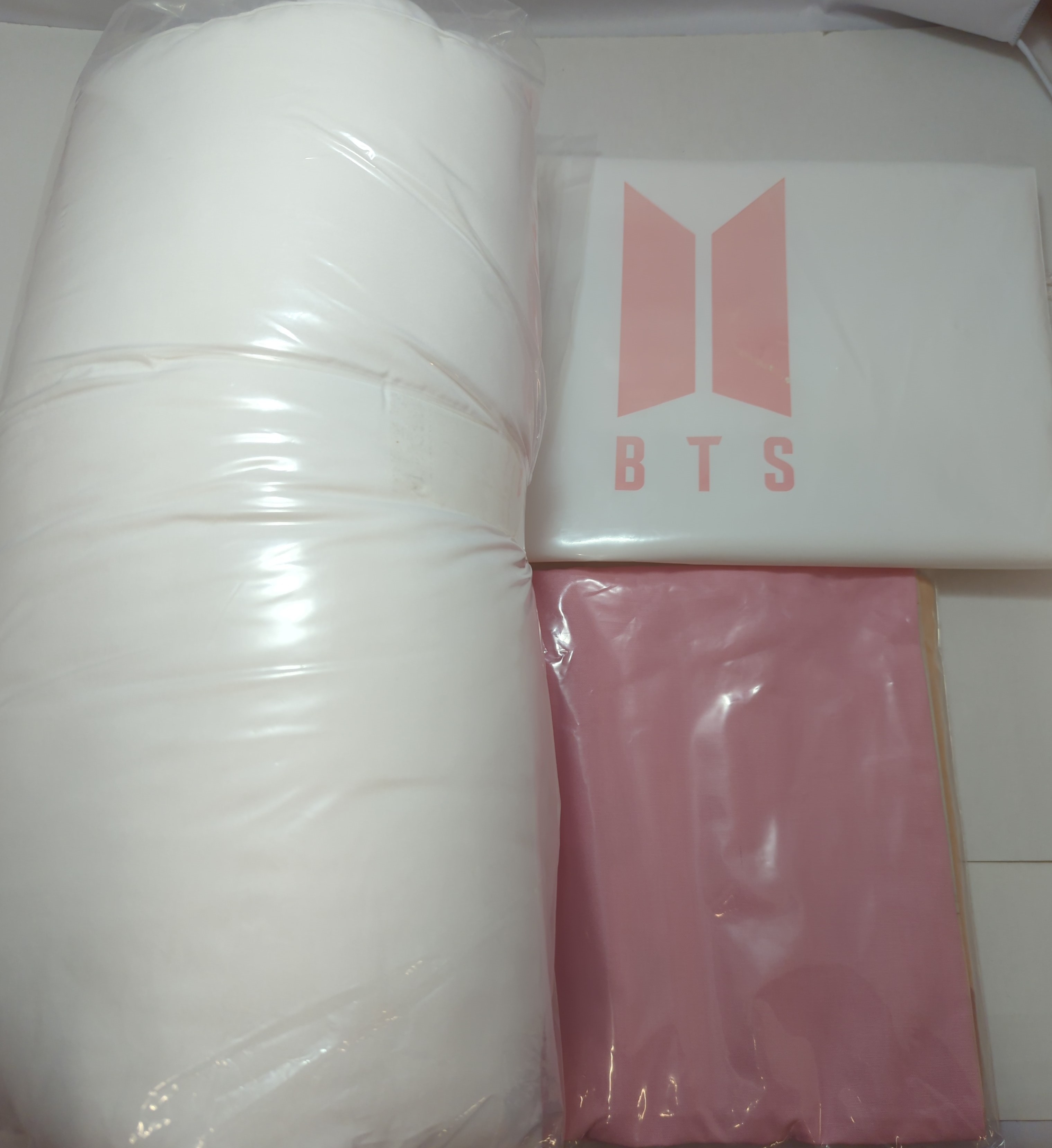 BTS Boy With Luv クッション | まんだらけ Mandarake