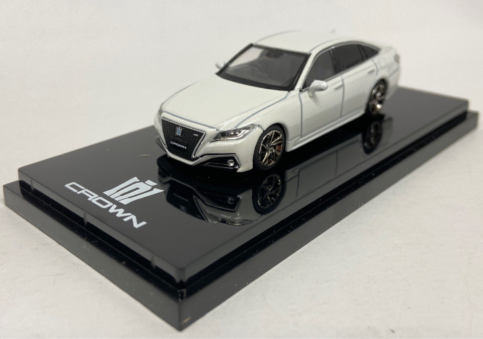 Hobby JAPAN 1/64 トヨタ クラウン HYBRID 2.5 RS 2020 ホワイトパールクリスタル CS. | まんだらけ Mandarake