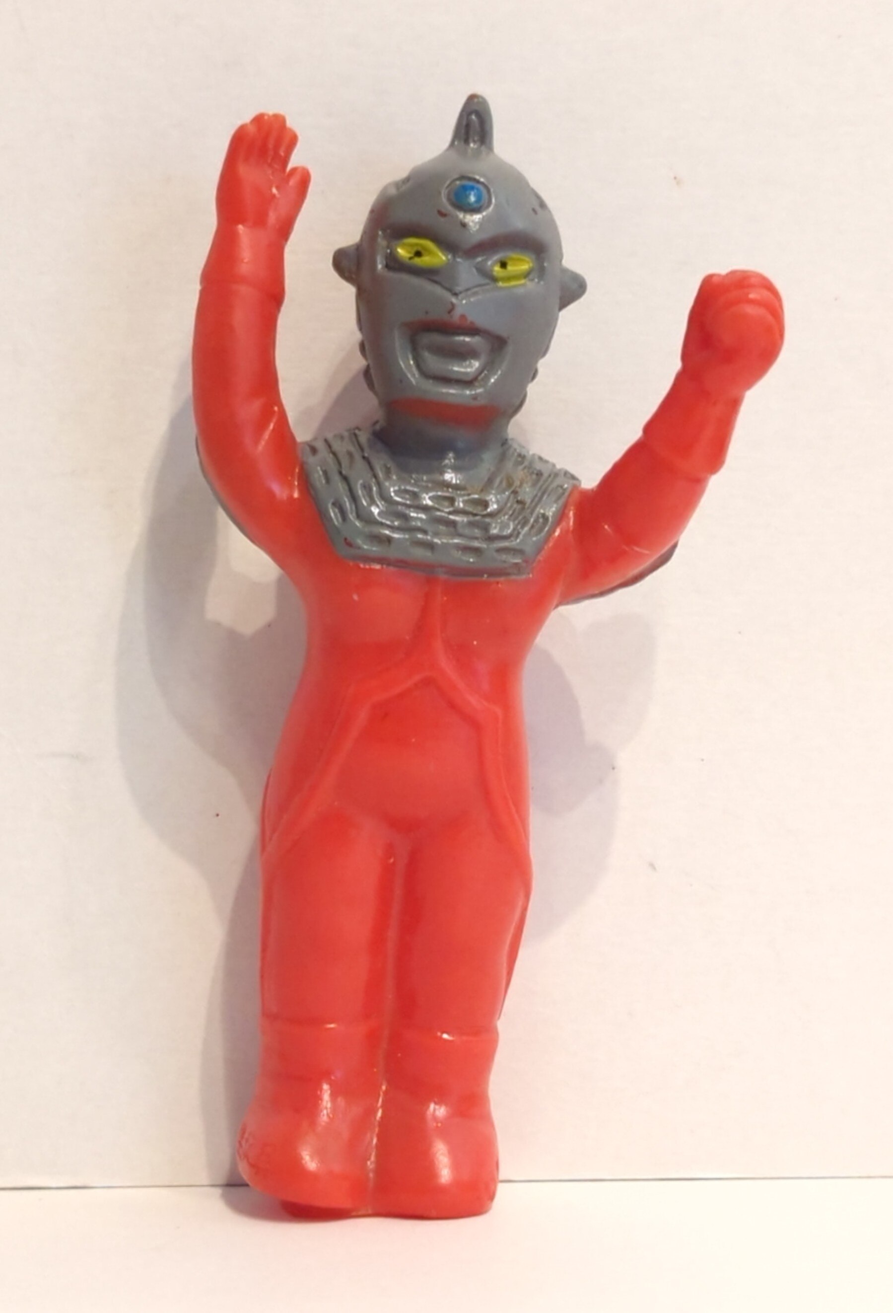 大里玩具 怪獣ジャンホ指人形 ウルトラセブン 赤成型 110mm | まんだらけ Mandarake