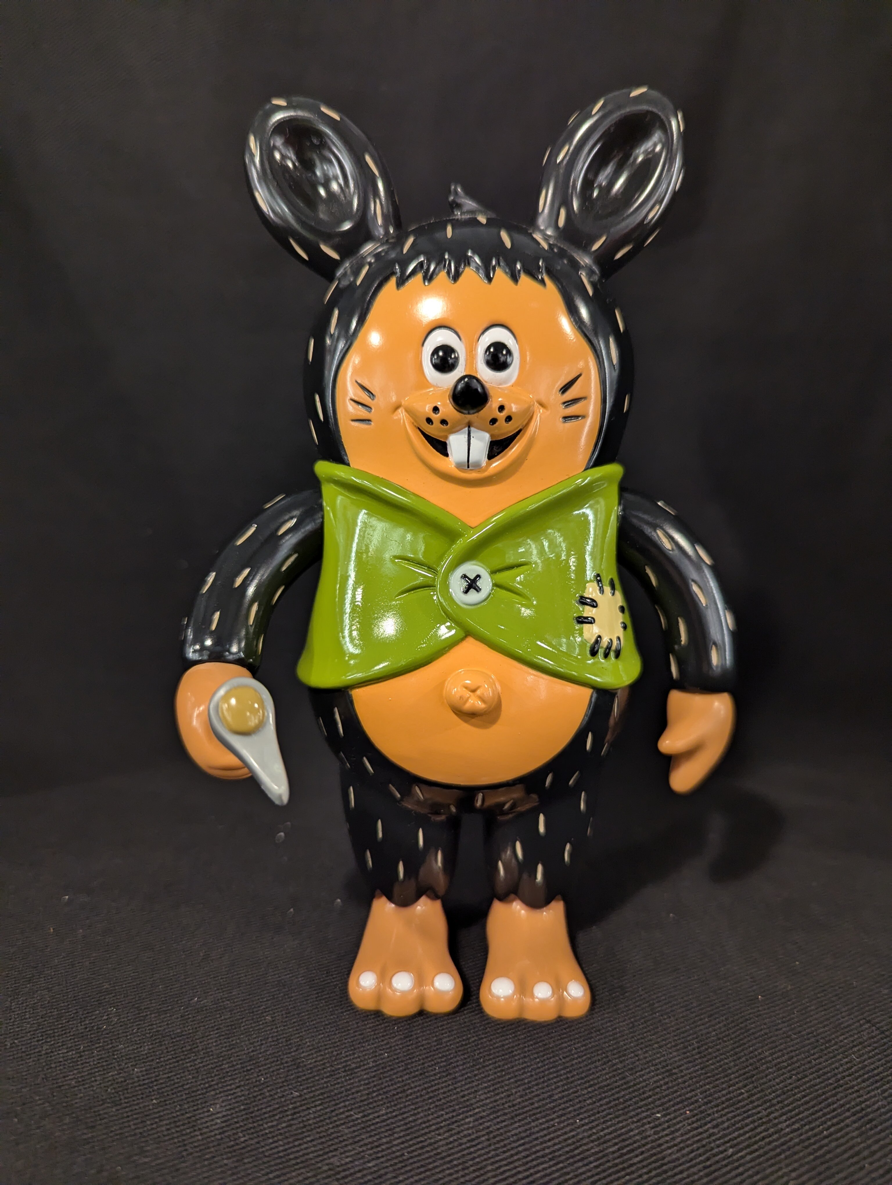 HEAD LOCK STUDIO HAPPY MYCE with axe | まんだらけ Mandarake