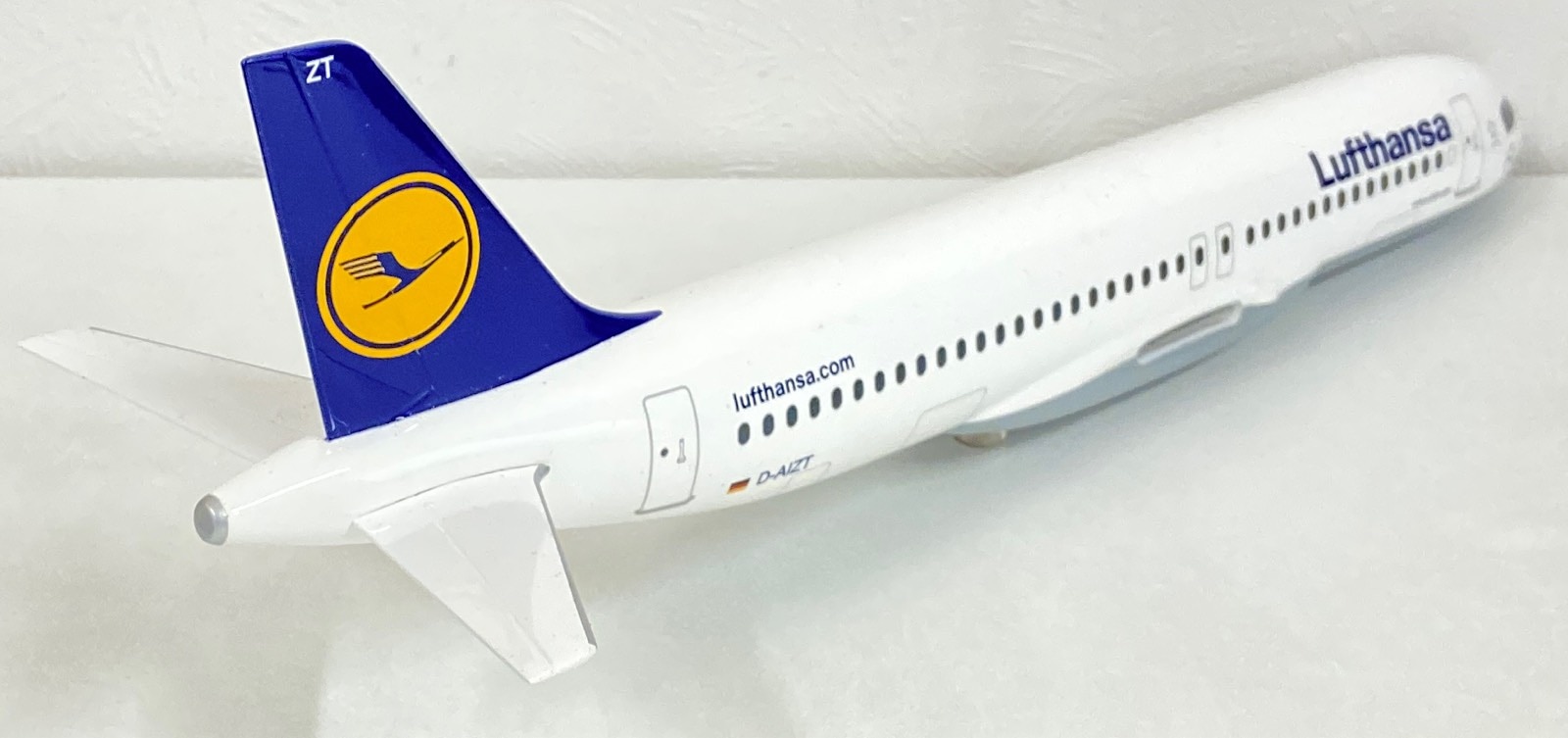 PACMIN 1/100 LUFTHANSA A320 SHARKLET | MANDARAKE 在线商店 PACMIN 1/100 LUFTHANSA A320 SHARKLET | MANDARAKE 在线商店