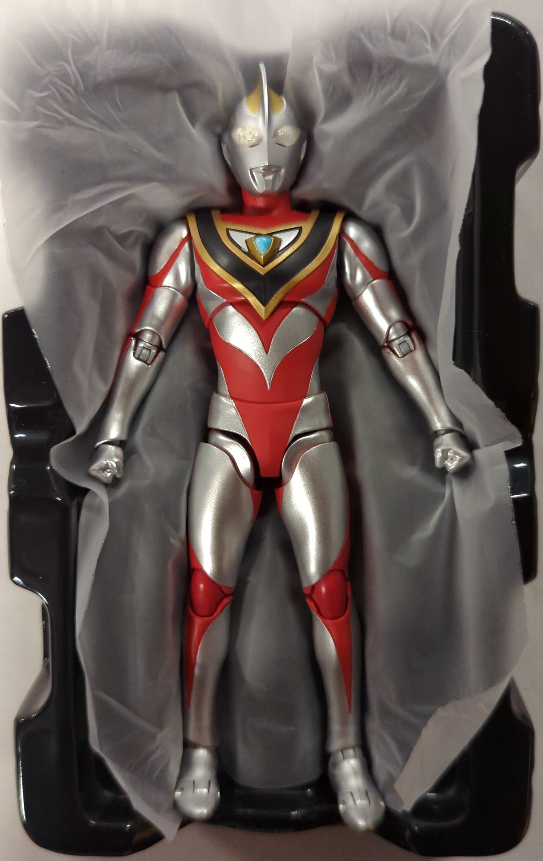 バンダイ S.H.Figuarts ウルトラマンガイア 真骨彫製法 ウルトラマンガイア(V2) | まんだらけ Mandarake