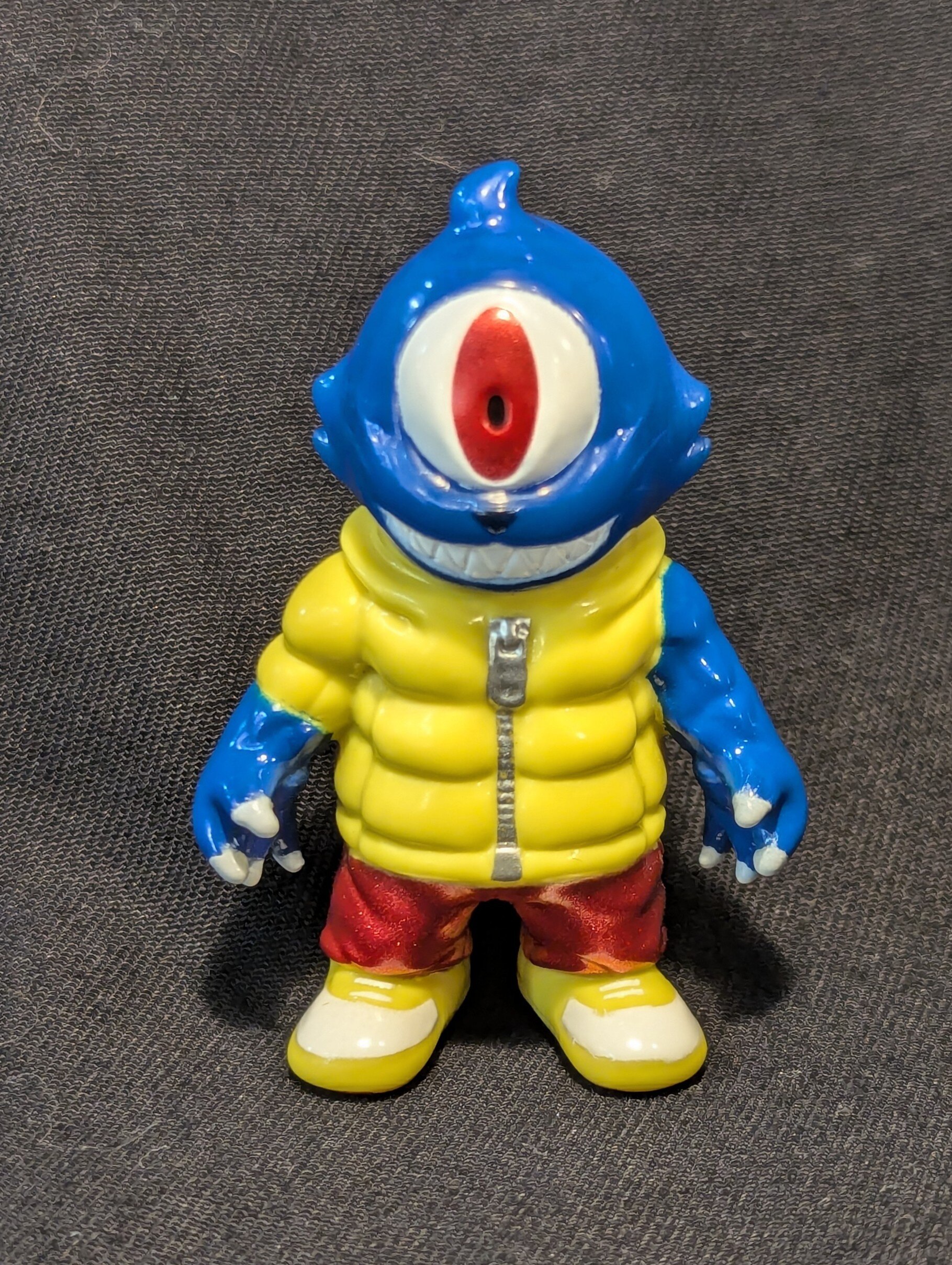 MEDICOMTOY VAG SERIES 41 GYAROMI ギャロミオイド ブルー×イエロー | まんだらけ Mandarake