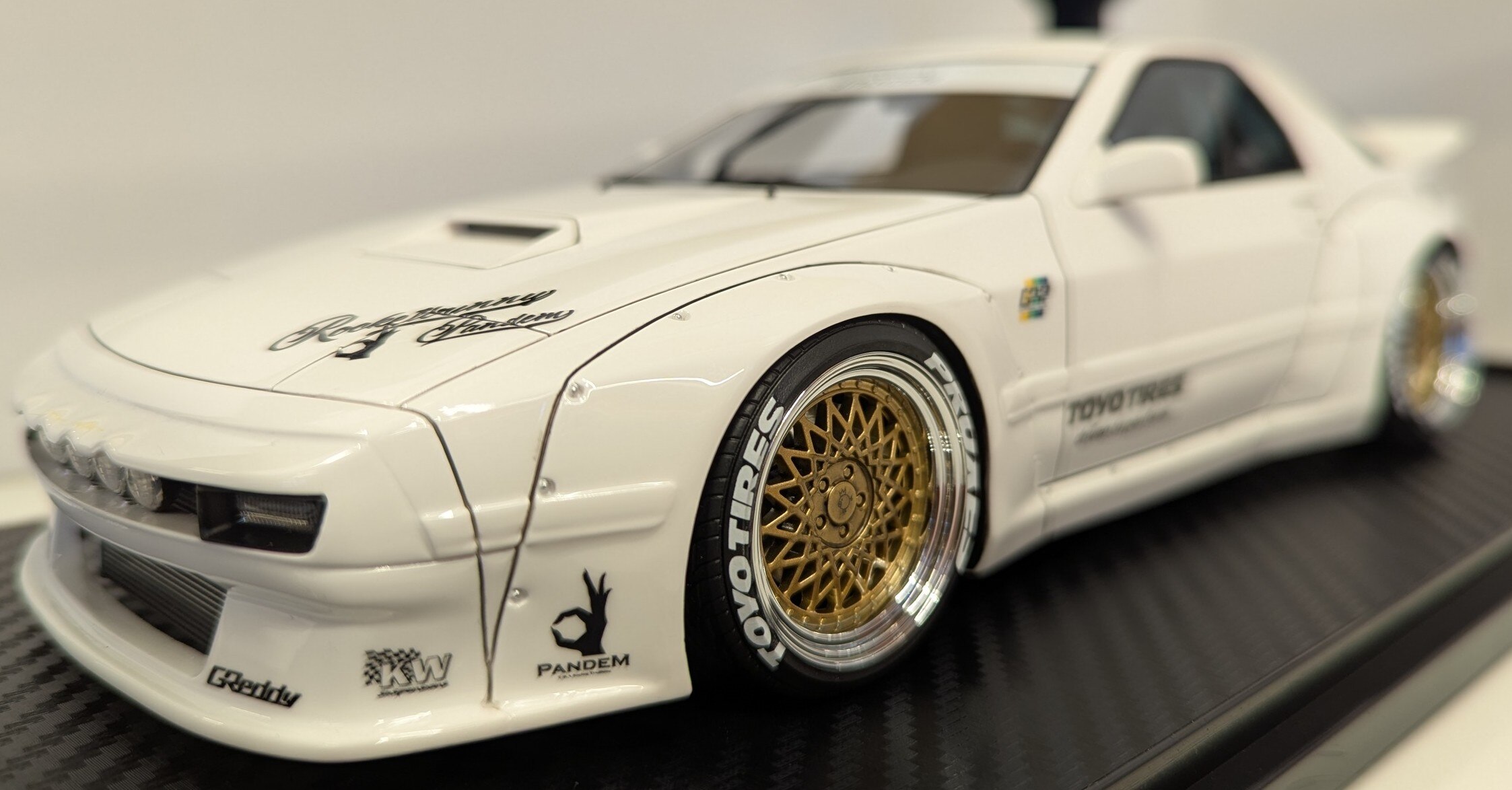 ignition model 1/18 PANDEM RX-7 (FC3S) White | まんだらけ Mandarake