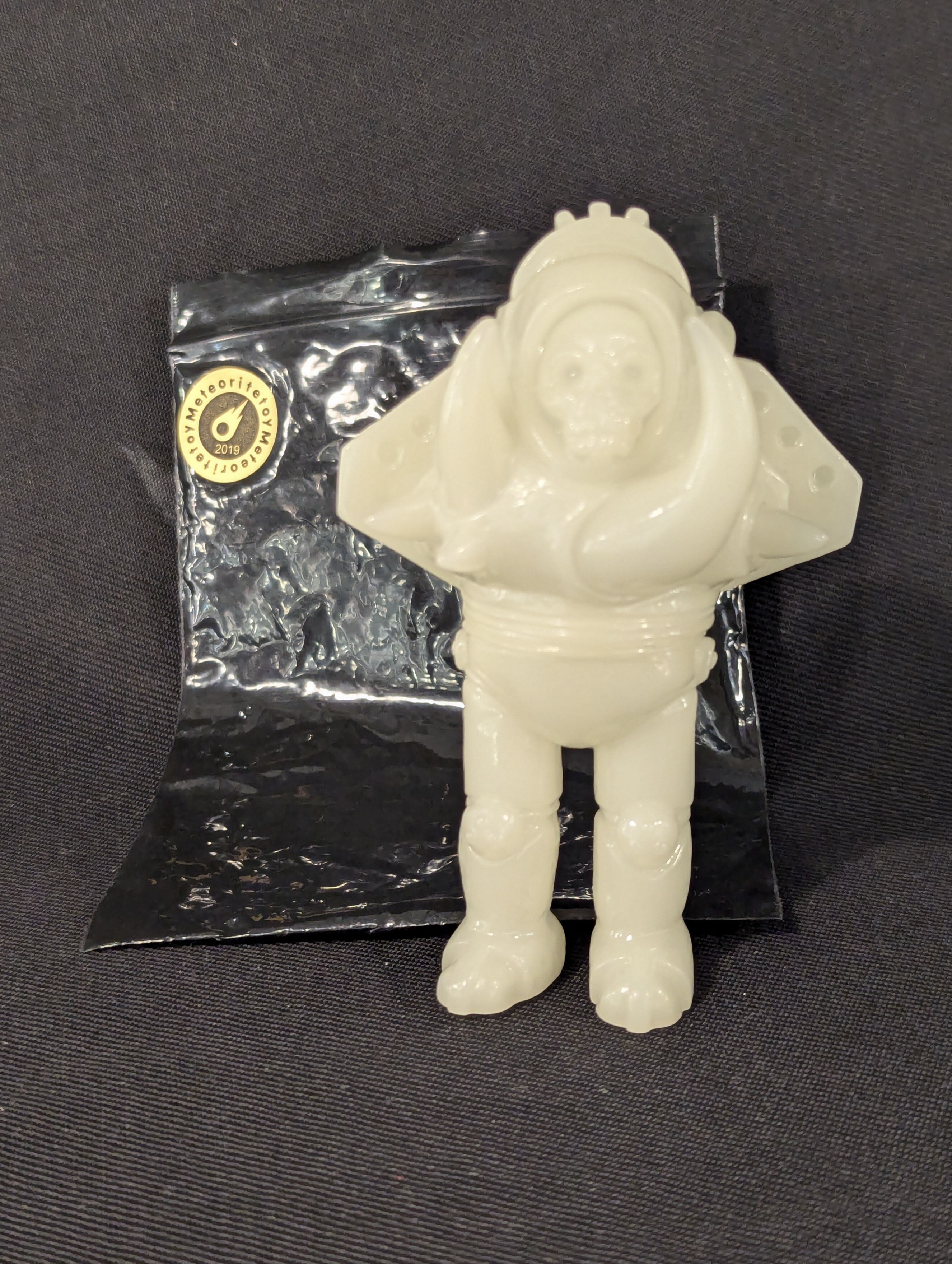 Meteoritetoy x ZOLLMEN ミニCRUSHER 56 GID | まんだらけ Mandarake