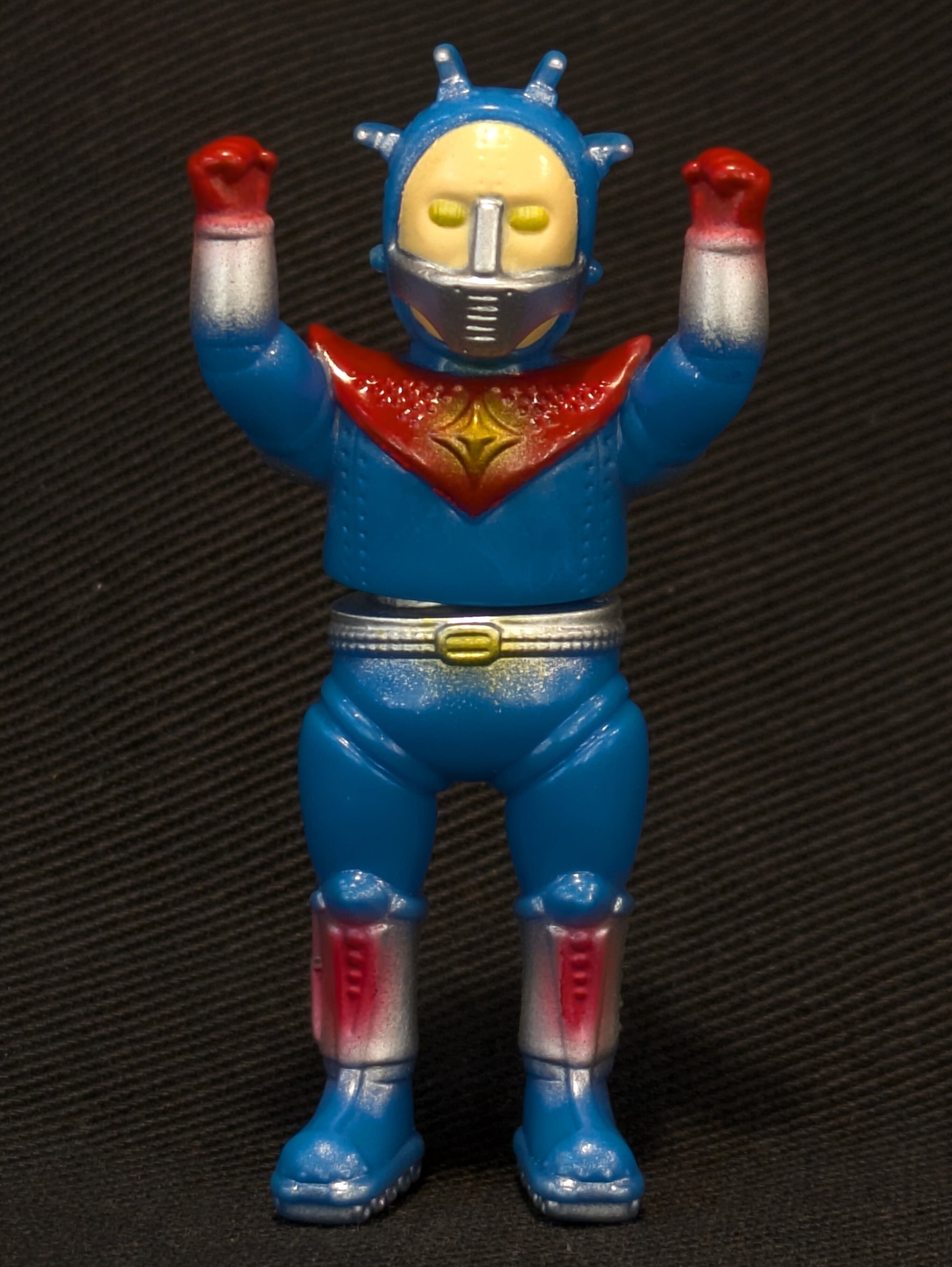 MEDICOMTOY VAG SERIES 41 ZOLLMEN スペースガイ 56 赤×水色 | まんだらけ Mandarake
