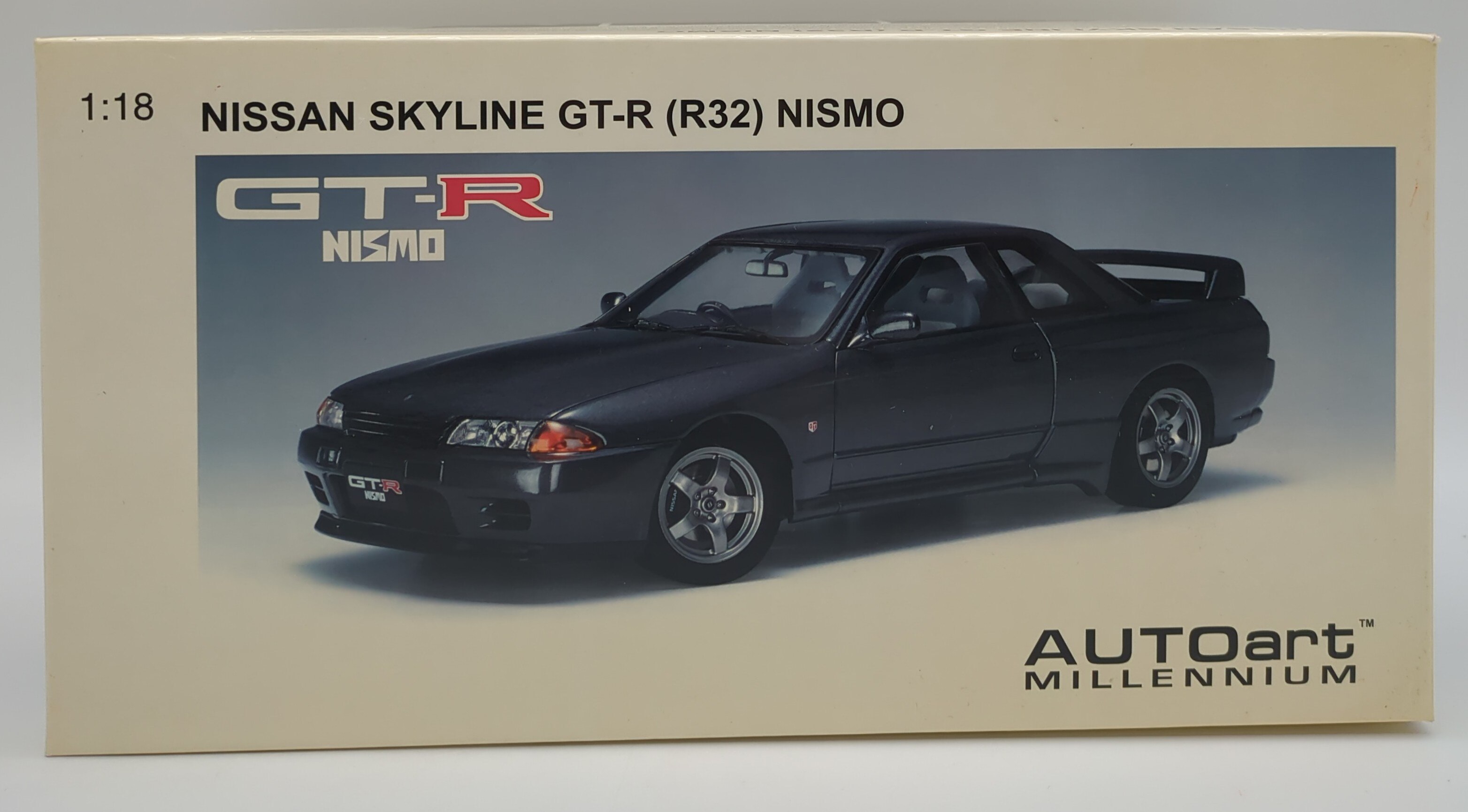 AUTOart 1/18MILLENNIUM NISSAN SKYLINE GT-R(R32) NISMO(GUN GRAY ...