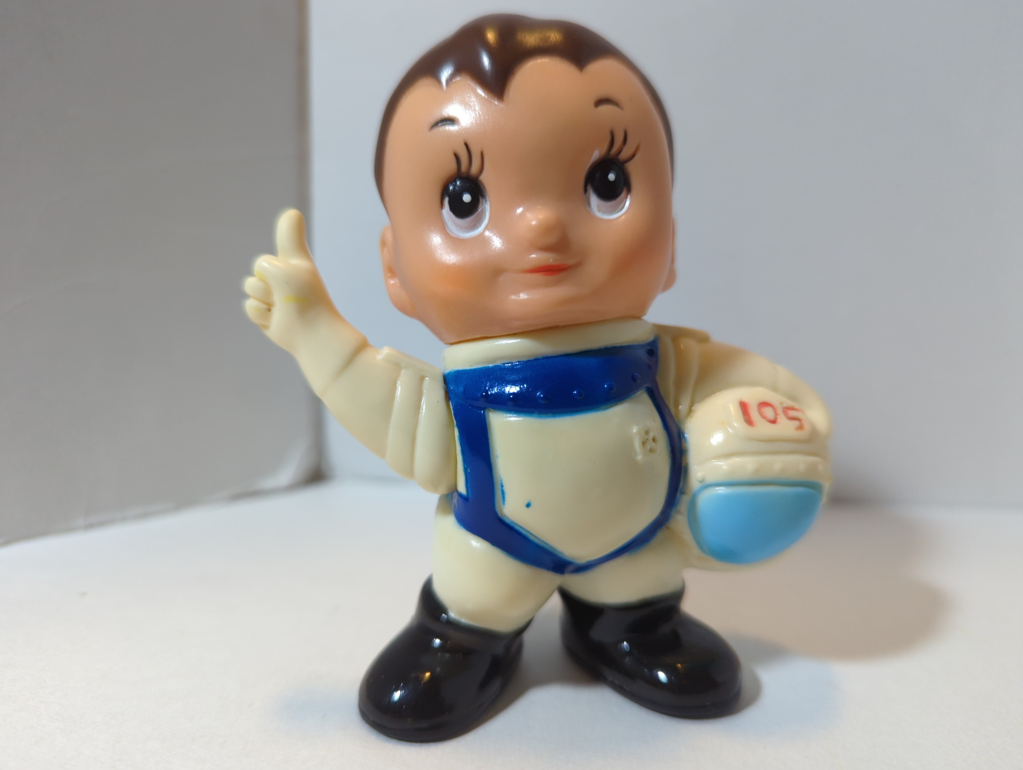 百五銀行 貯金箱 宇宙飛行士 105mm | まんだらけ Mandarake