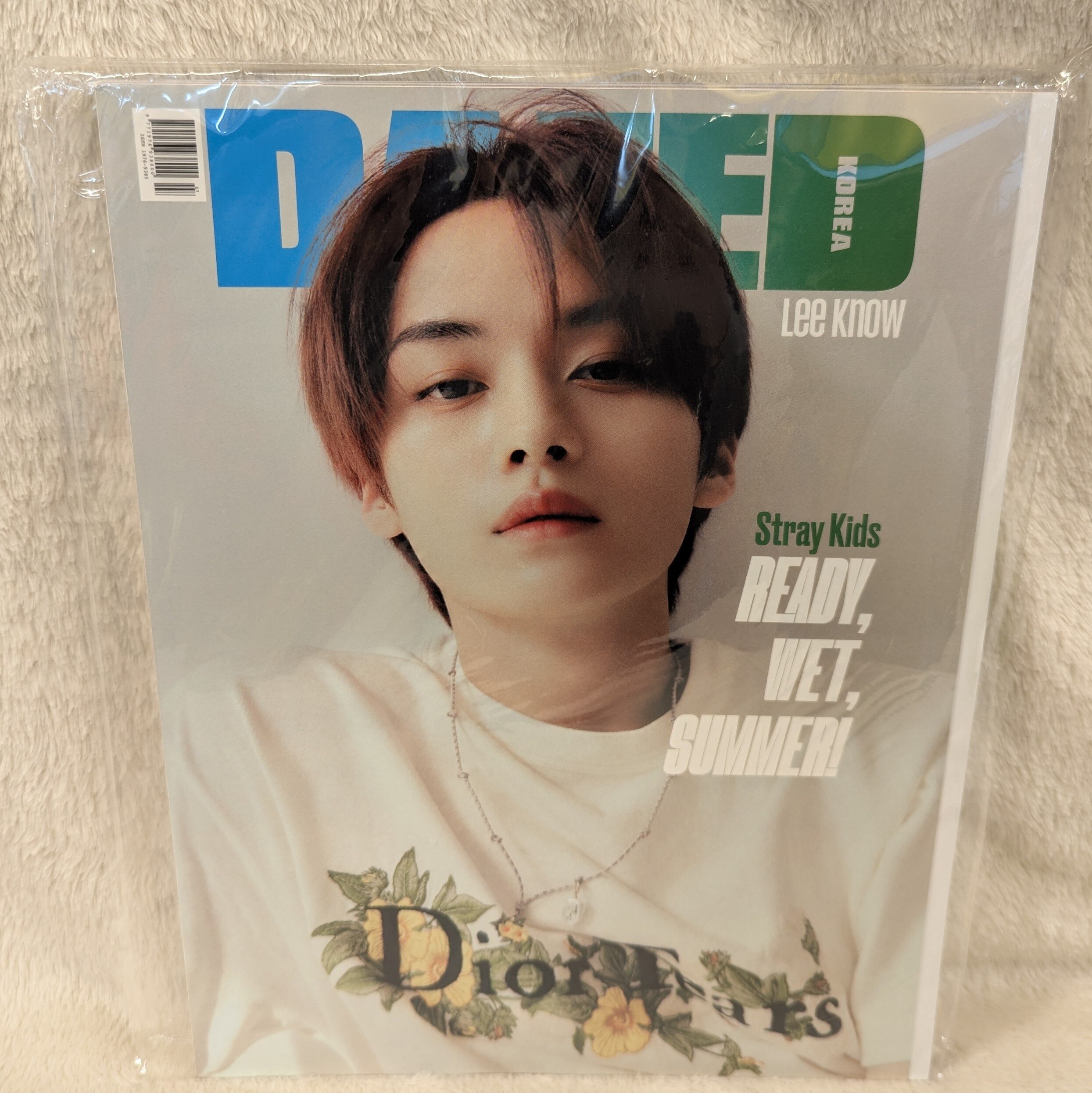 StrayKids 23年7月号 LeeKnow DAZED KOREA 201 | まんだらけ Mandarake
