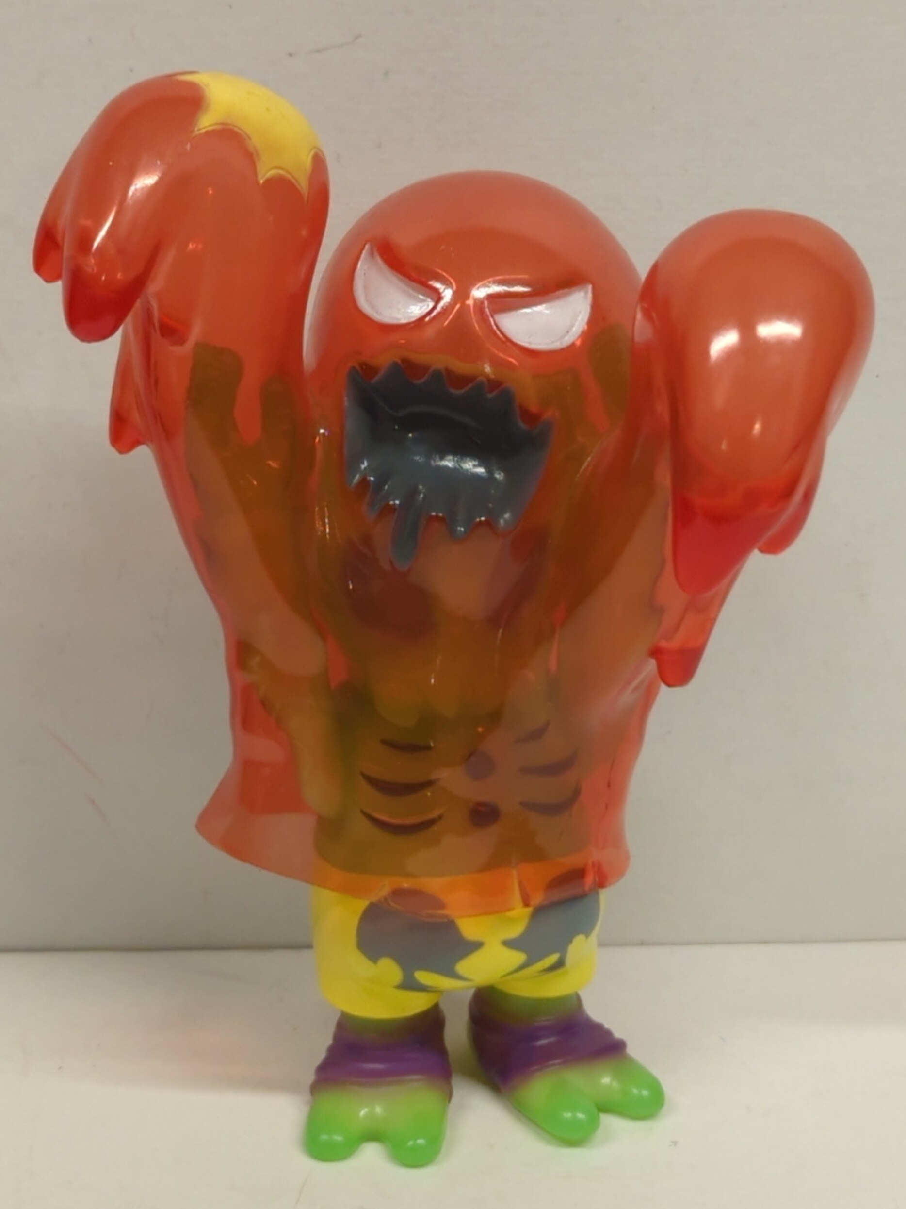 SECRETBASE UBIQ SKULL BBG UBIQ (クリア赤シーツ/クリア緑GID成型/LED付) | まんだらけ Mandarake