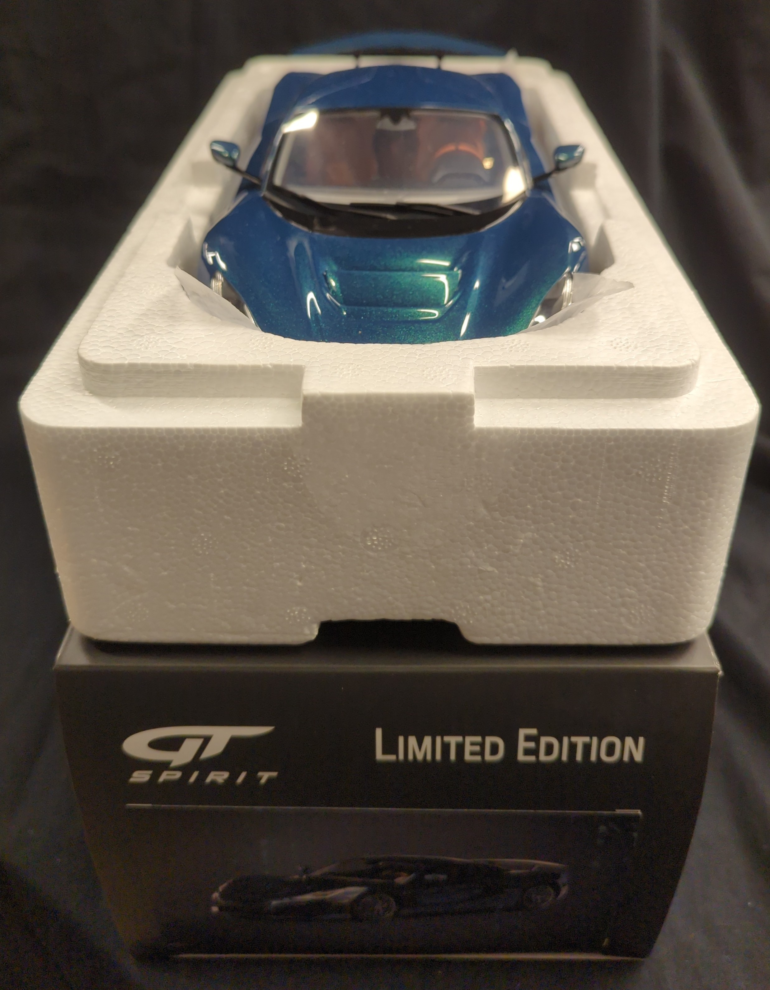 GT Spirit 1/18 RIMAC NEVERA Blue GTS405 | まんだらけ Mandarake