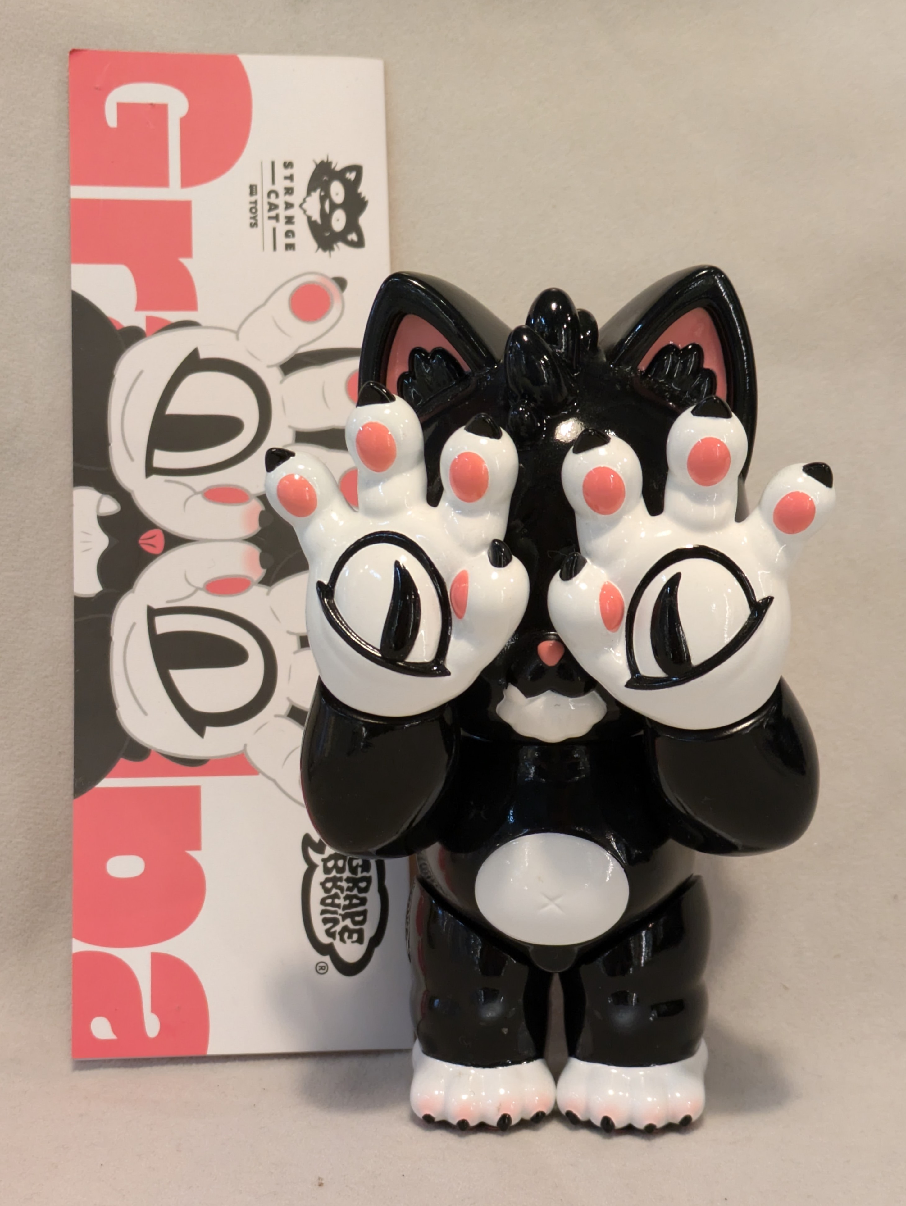 GRAPE BRAIN X STRANGE CAT TOYS Grandpa 黒/白/ピンク | まんだらけ Mandarake