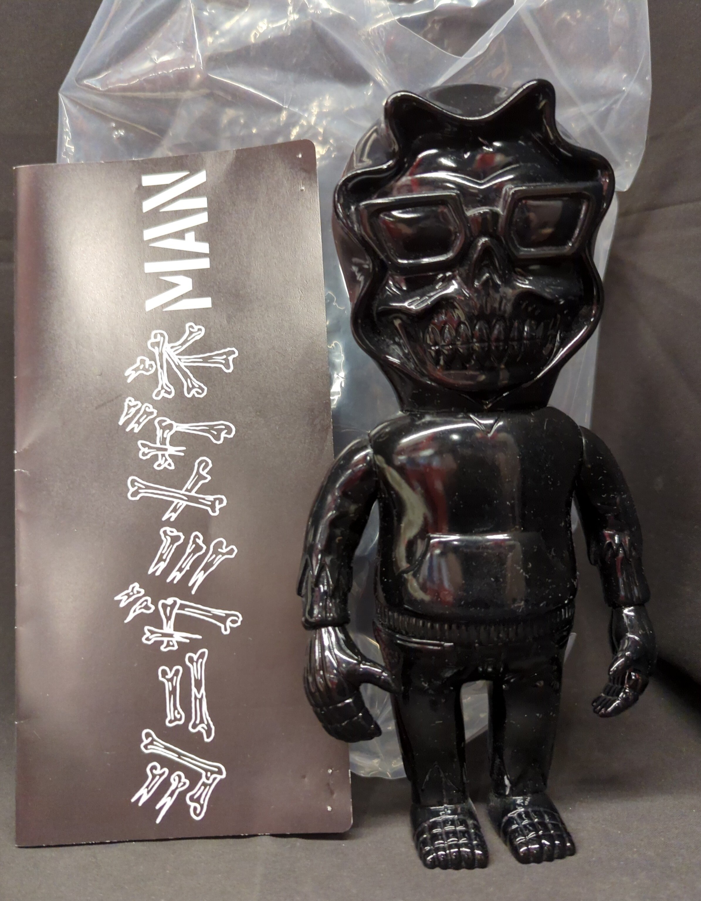 HEAD LOCK STUDIO KNUCKLE'S KUSTOM MONSTERS シニガミメガネMAN 黒成型/未塗装 | まんだらけ Mandarake