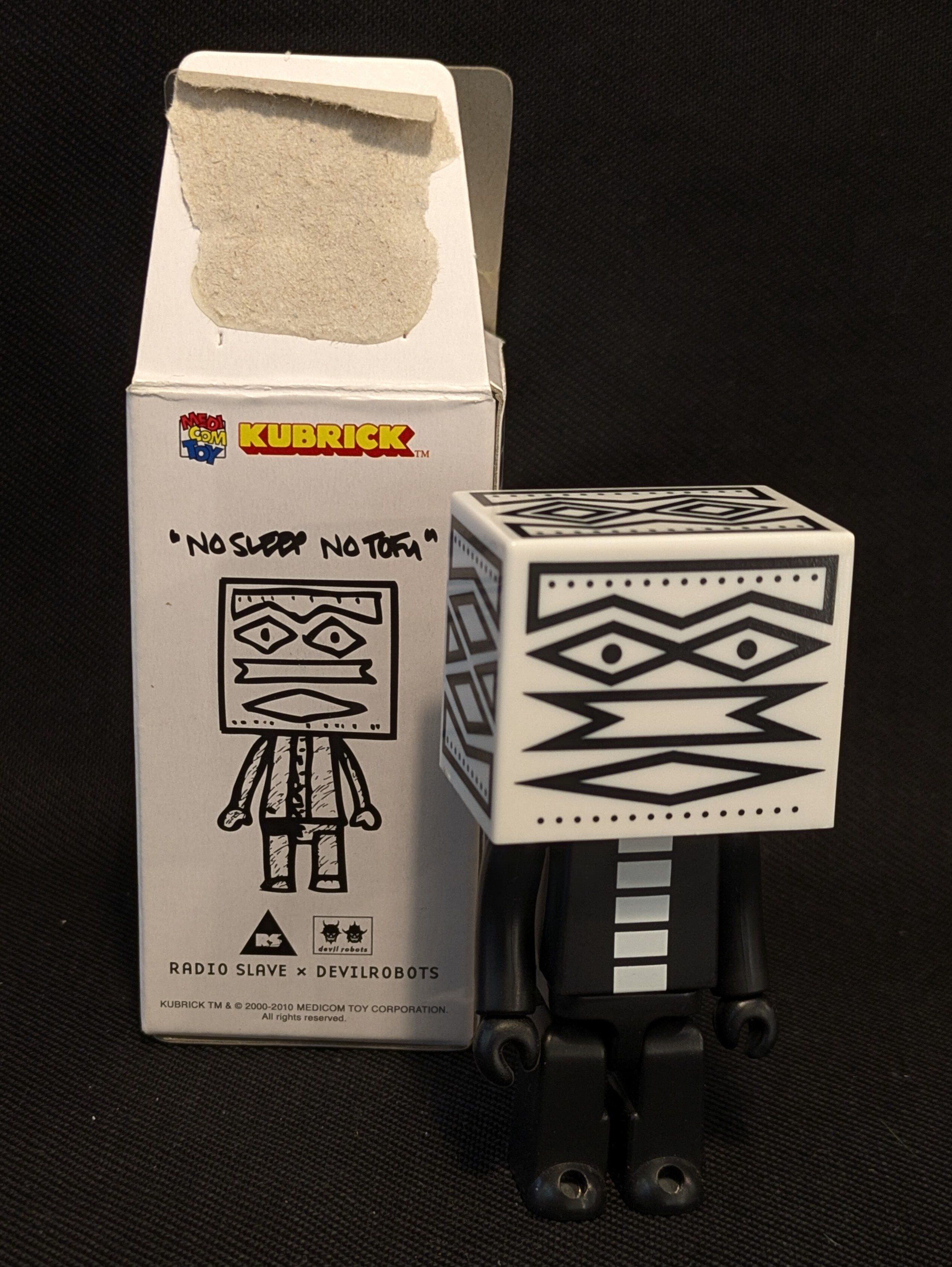 MEDICOMTOY キューブリック スペシャル No.331/KUBRICK No Sleep No TO-FU | まんだらけ Mandarake