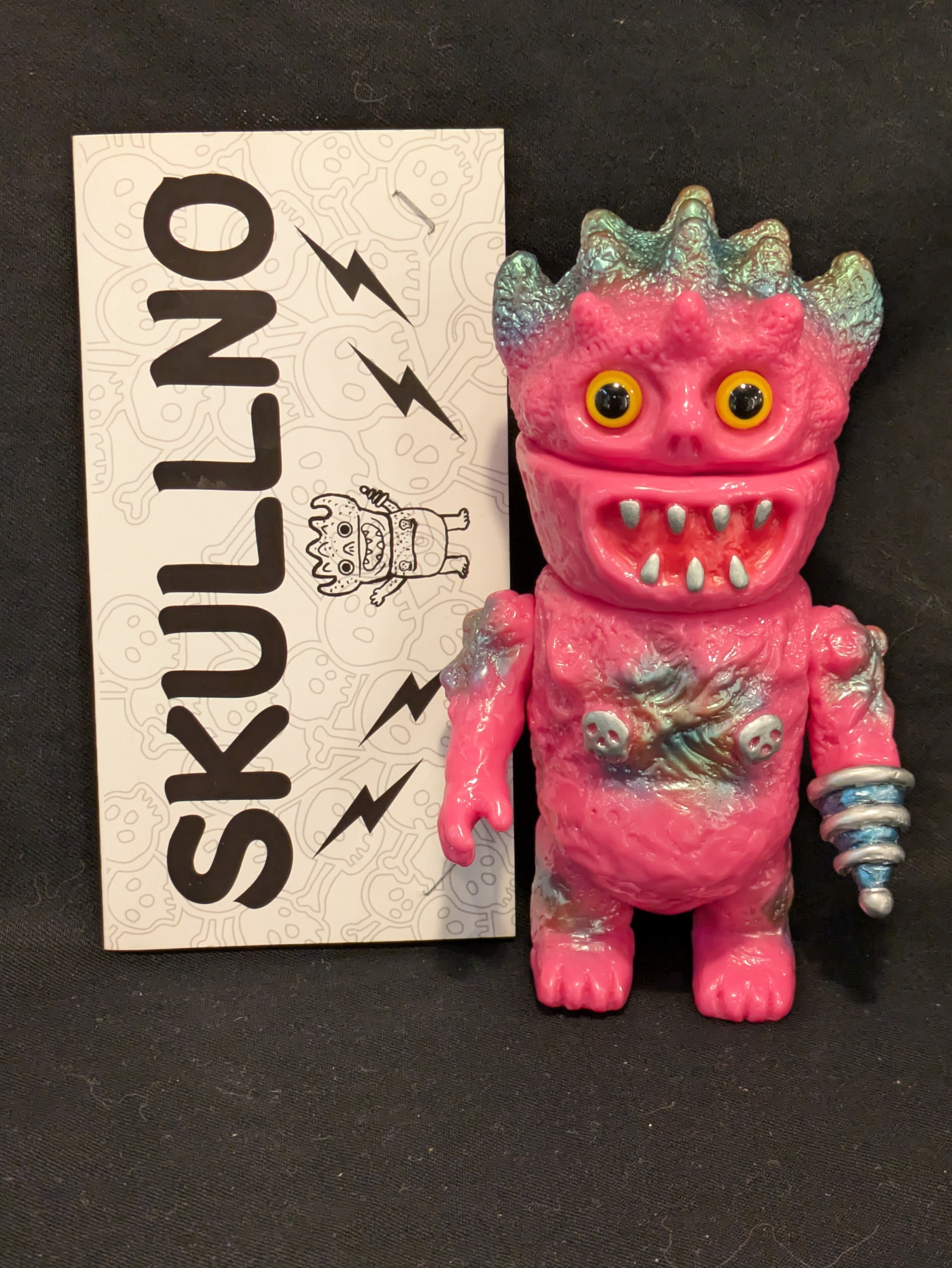 RAi Sofubi SKULLNO PINK ROSE ピンク成型 | まんだらけ Mandarake