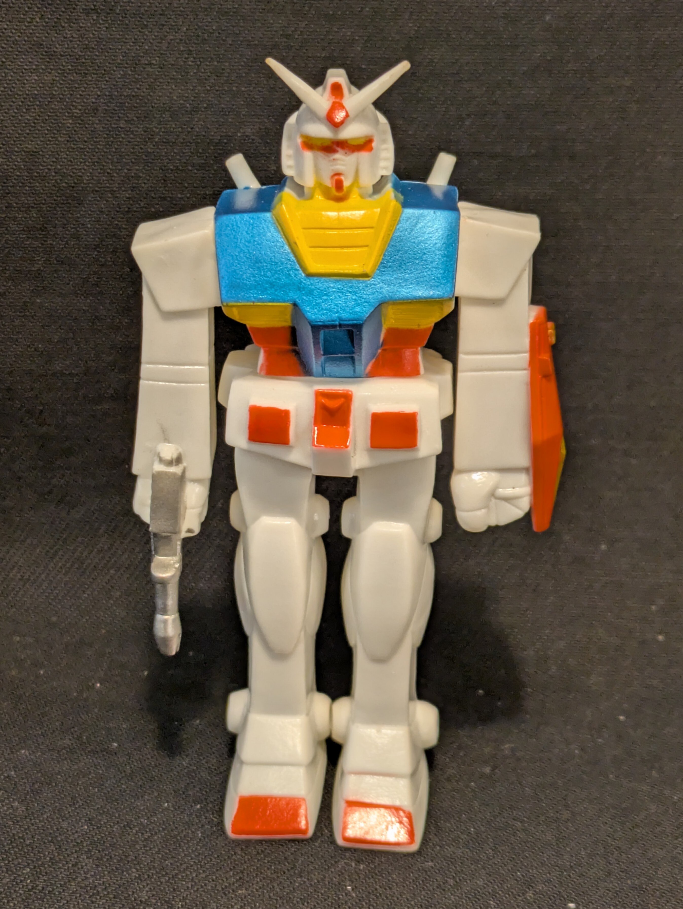 クローバー 110mm ガンダム ソフビ人形 白成型 | まんだらけ Mandarake