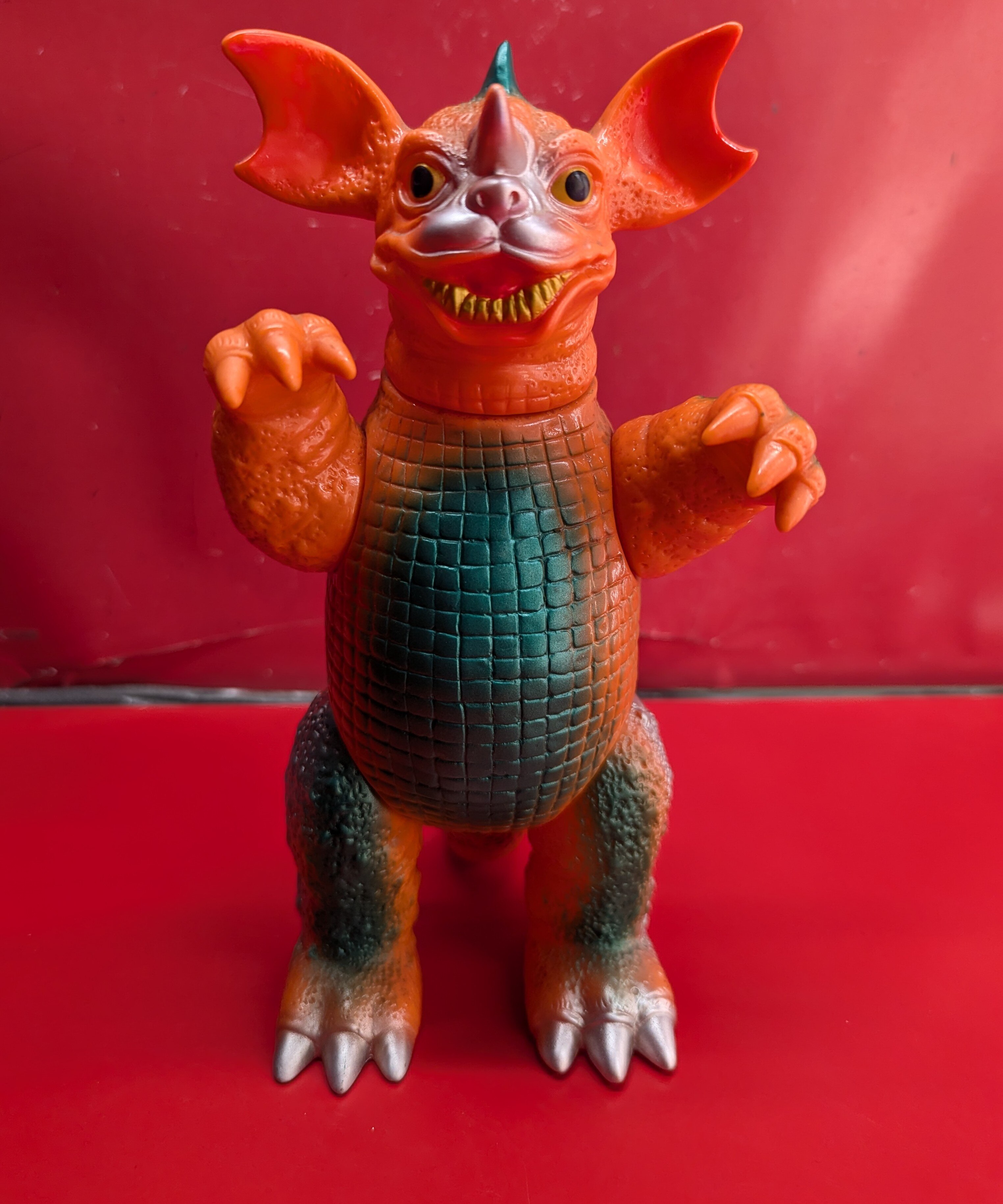 バンダイ 東宝怪獣シリーズ ブルマァク バラゴン オレンジ成型 230mm | まんだらけ Mandarake