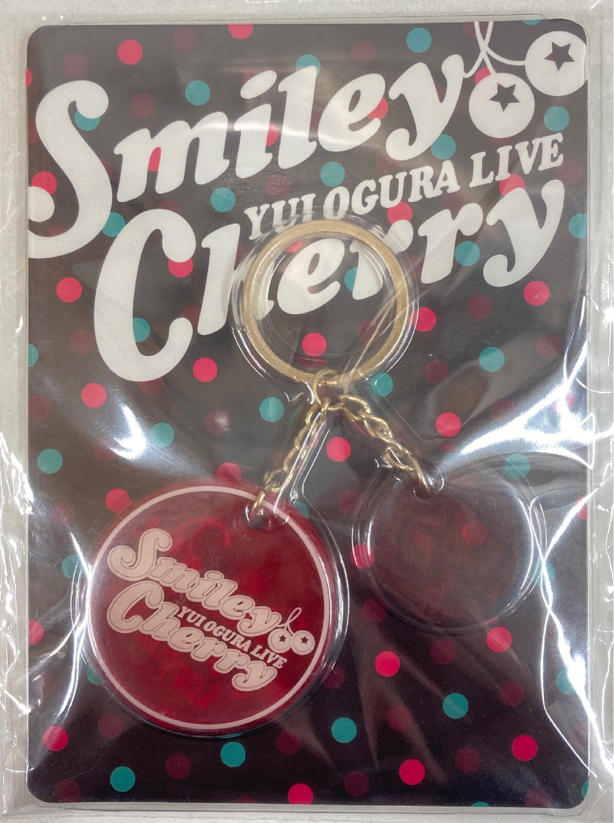 Smiley Cherry 小倉唯 アクリルキーリング | まんだらけ Mandarake