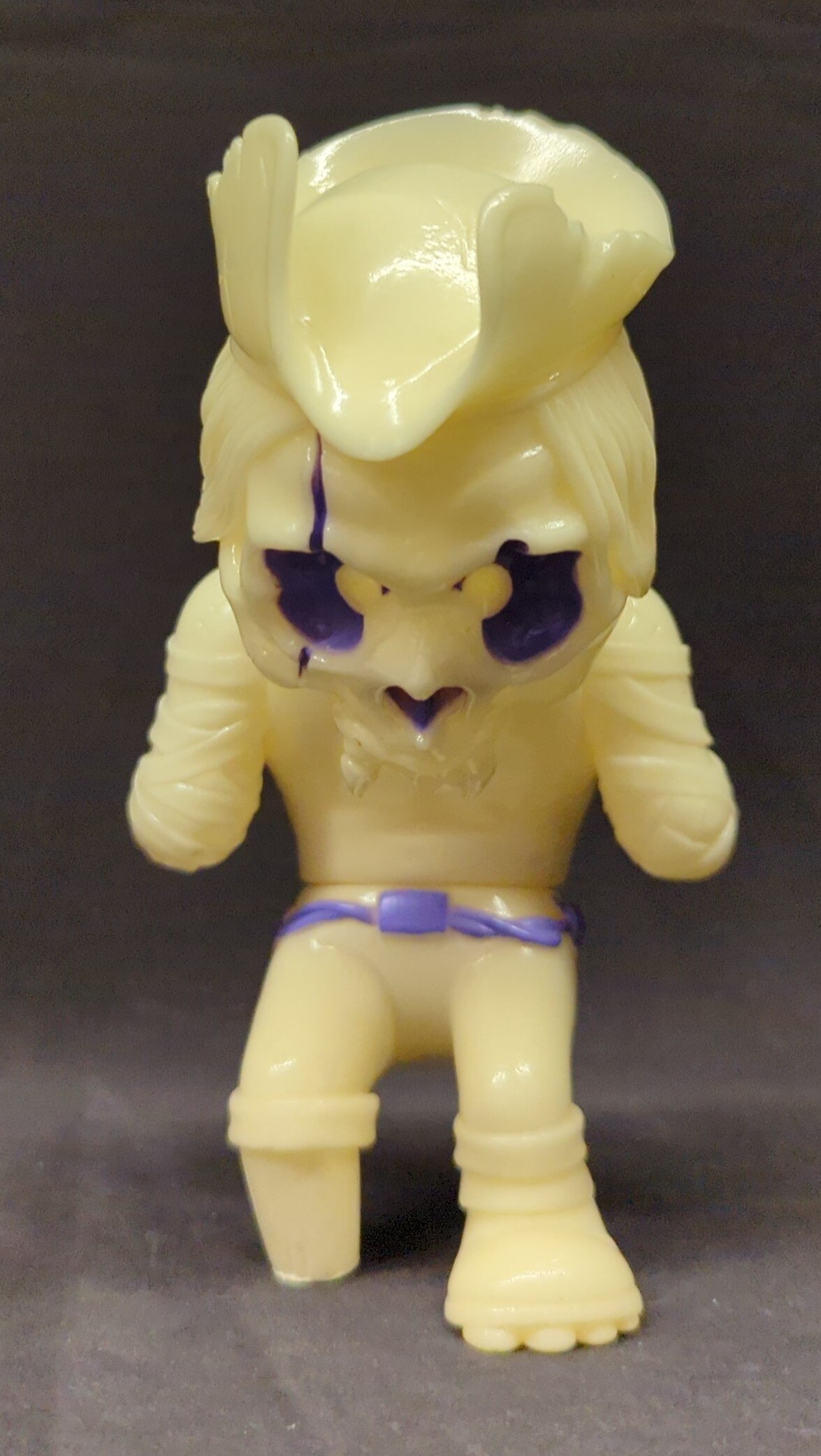 SECRETBASE PUSHEAD SKULL CAPTAIN 蓄光成型/紫 | まんだらけ Mandarake