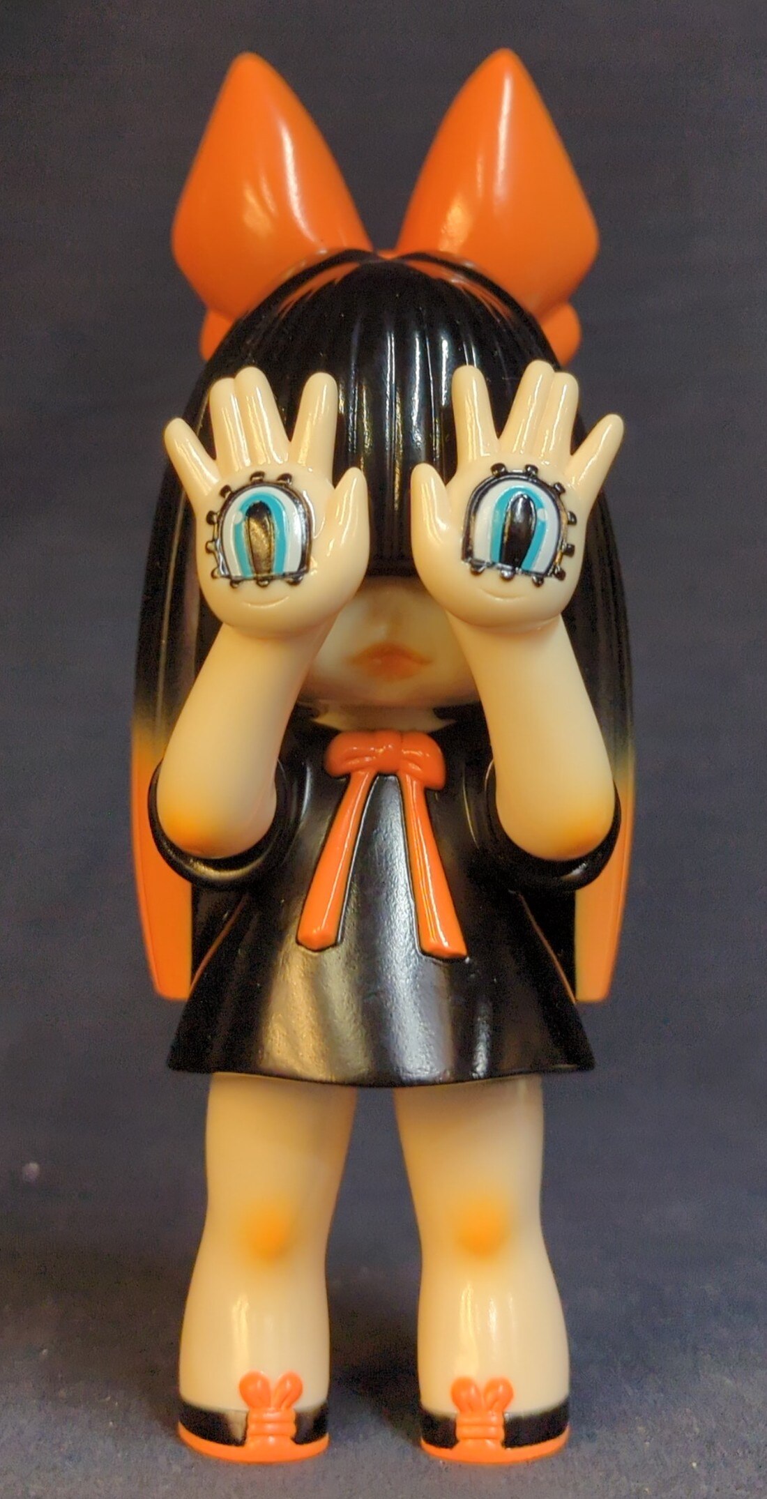GRAPE BRAIN 手の目少女にぎるちゃん ZENDIO DAWA 限定カラー | まんだらけ Mandarake