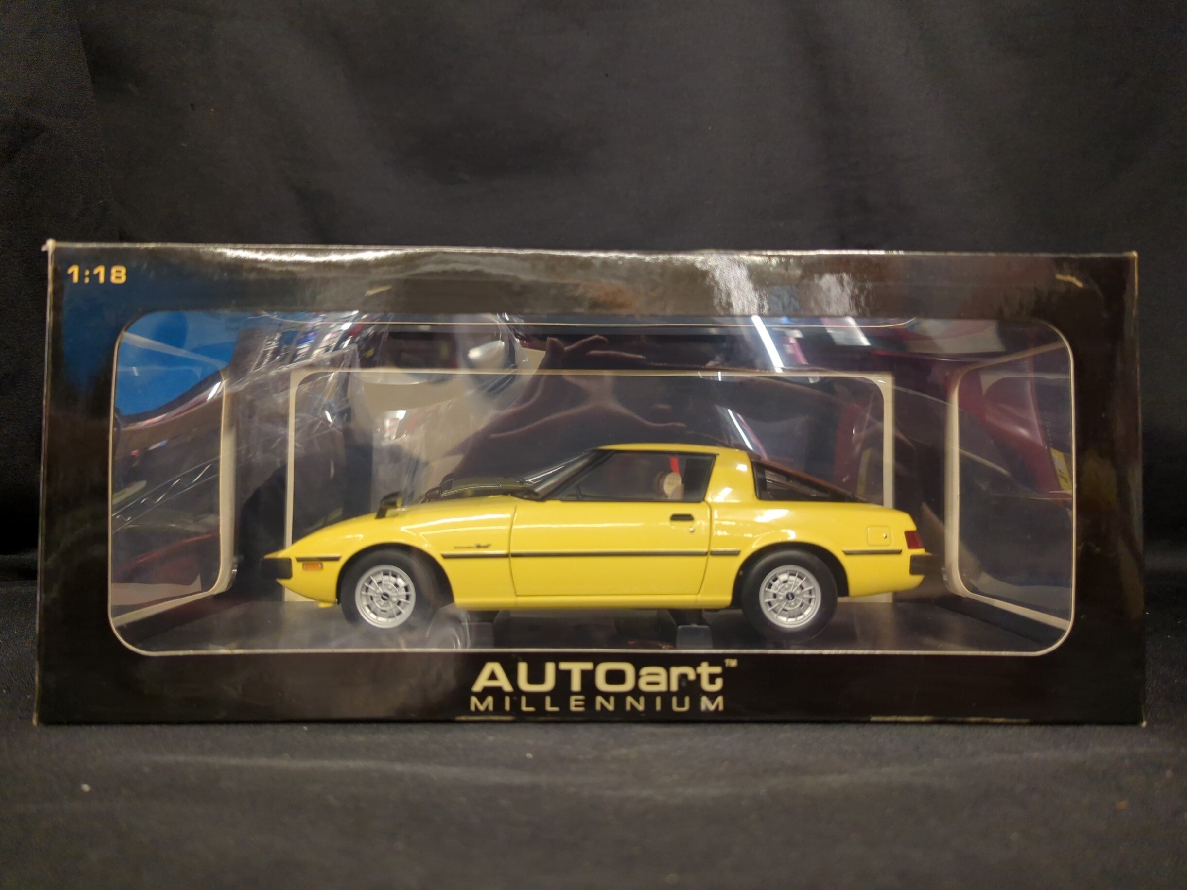 AUTOart 1/18MILLENNIUM MAZDA SAVANNA RX-7 (SA) イエロー 75983 | まんだらけ Mandarake