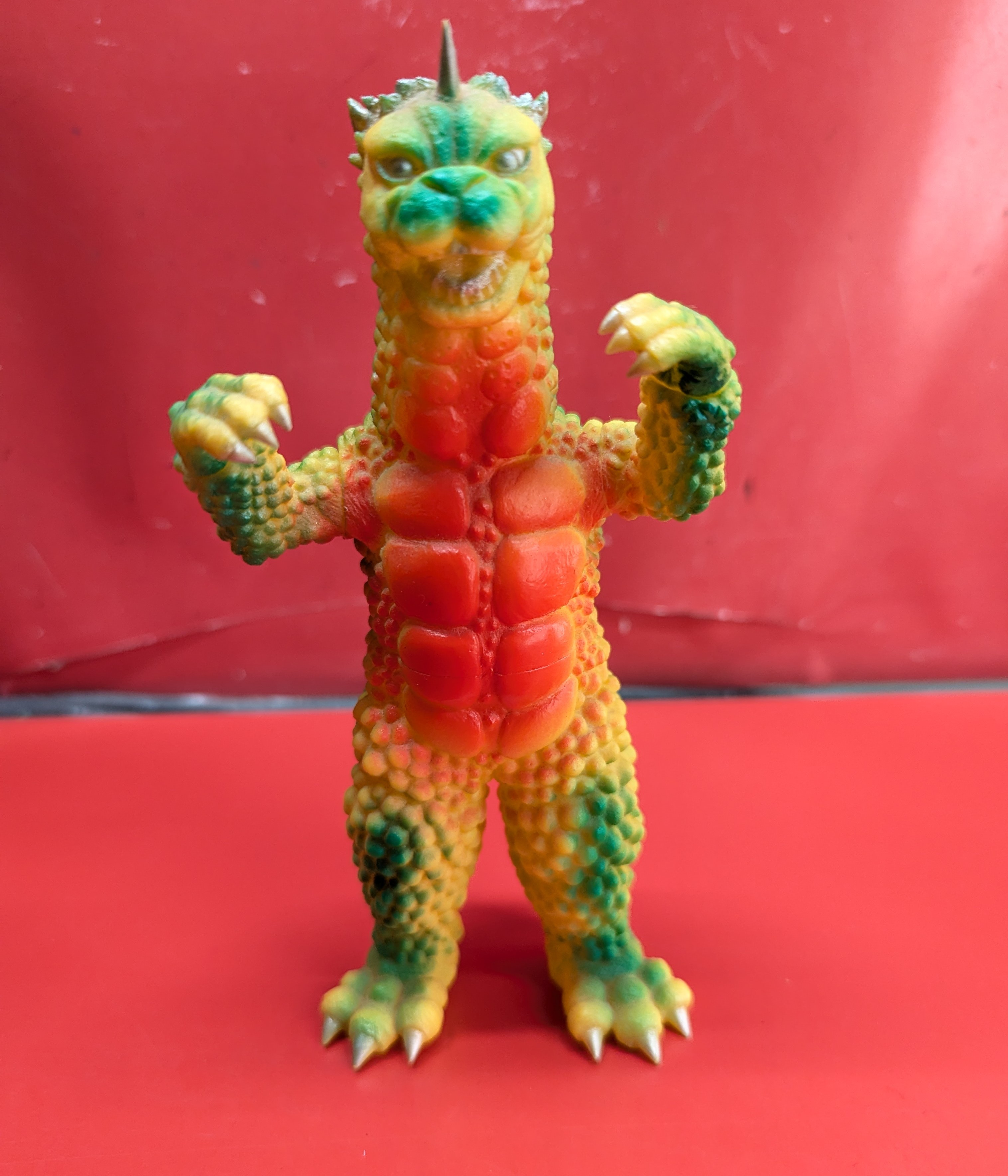 Y MSF レトロ怪獣シリーズ ガバラ 黄色成型 赤緑 | まんだらけ Mandarake