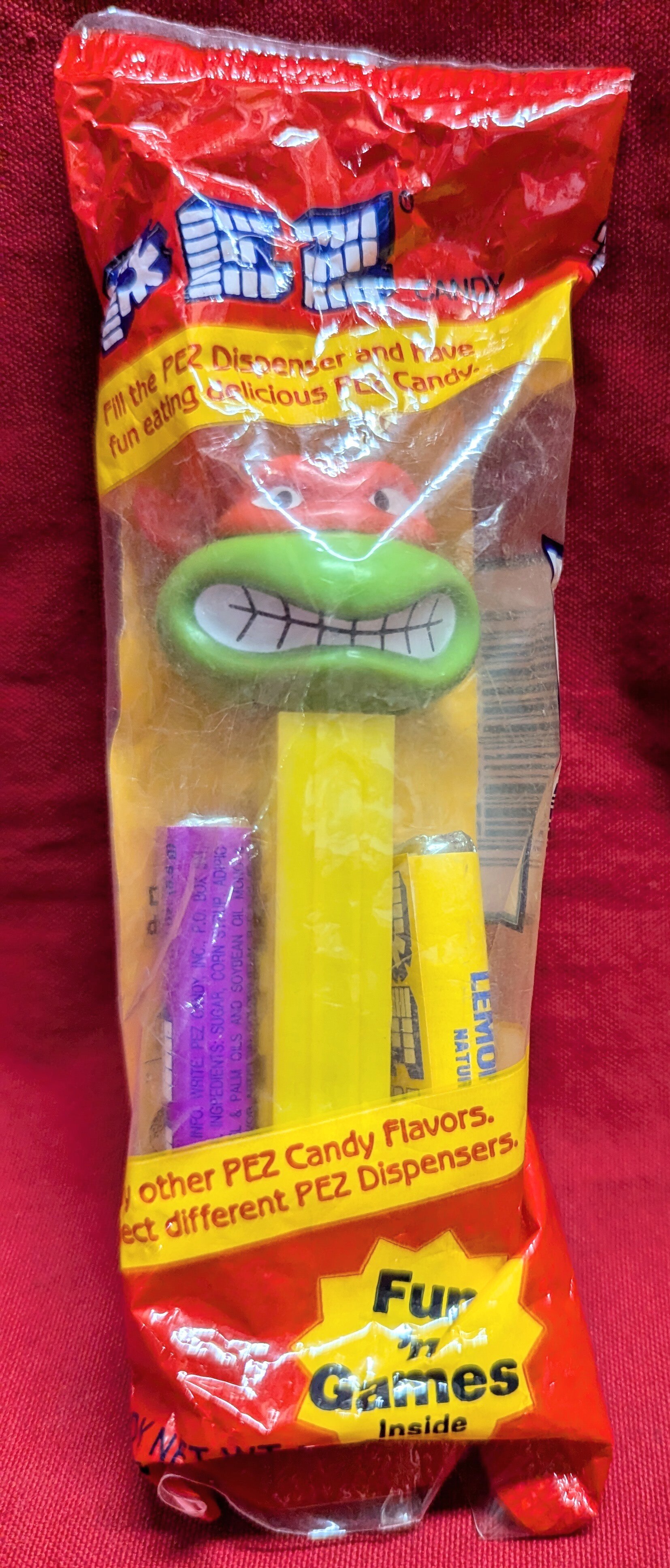 PEZ ペッツPEZ アメリカンバッグス赤 ラファエロアングリー/怒る顔/ステム黄色/アメリカンバッグス赤 ステム黄色 | まんだらけ Mandarake