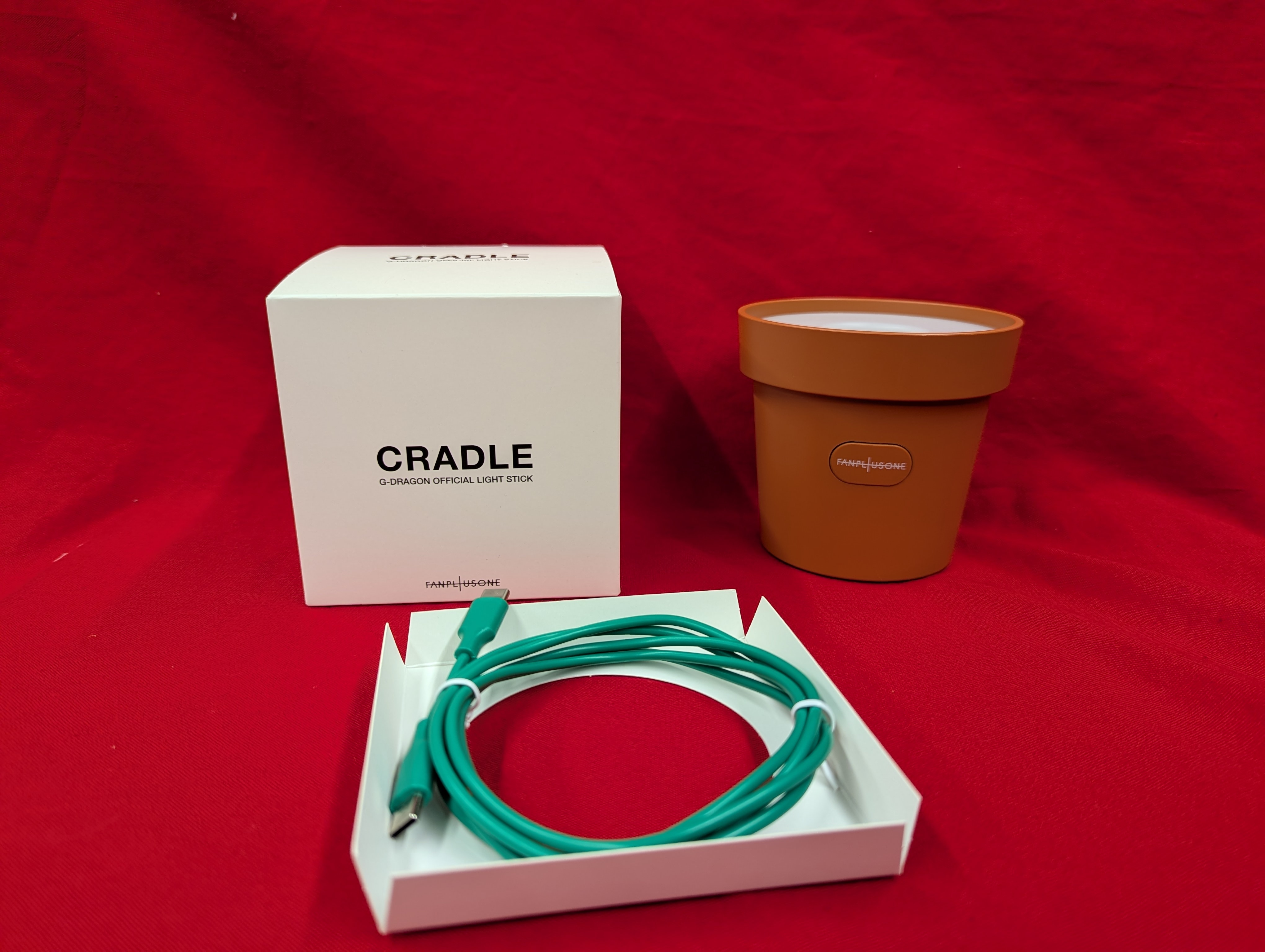 花 G-DRAGON OFFICIAL LIGHT STICK CRADLE | まんだらけ Mandarake