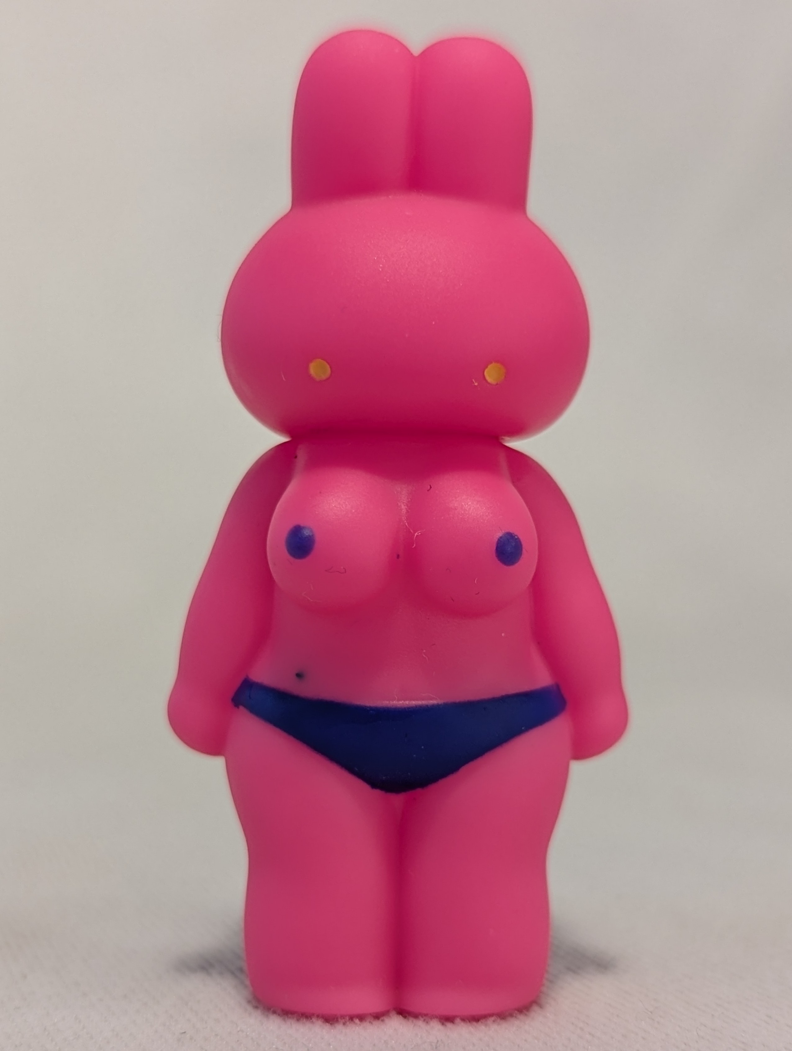 MEDICOMTOY VAGシリーズ29 乳出しうさぎ ピンク | まんだらけ Mandarake