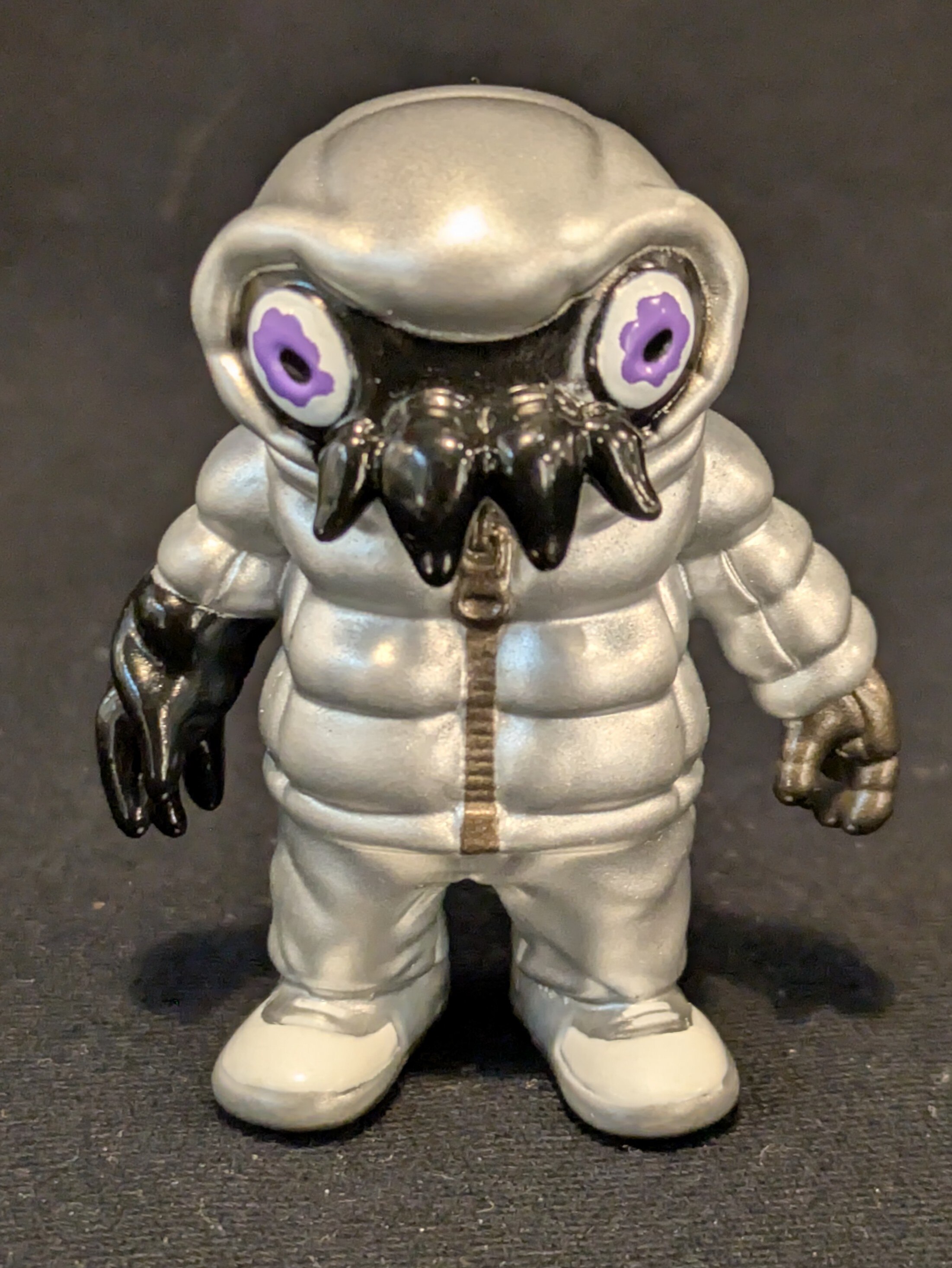 MEDICOMTOY VAG 10th Anniversary 2 GYAROMI クトゥルフオイド 銀 | まんだらけ Mandarake