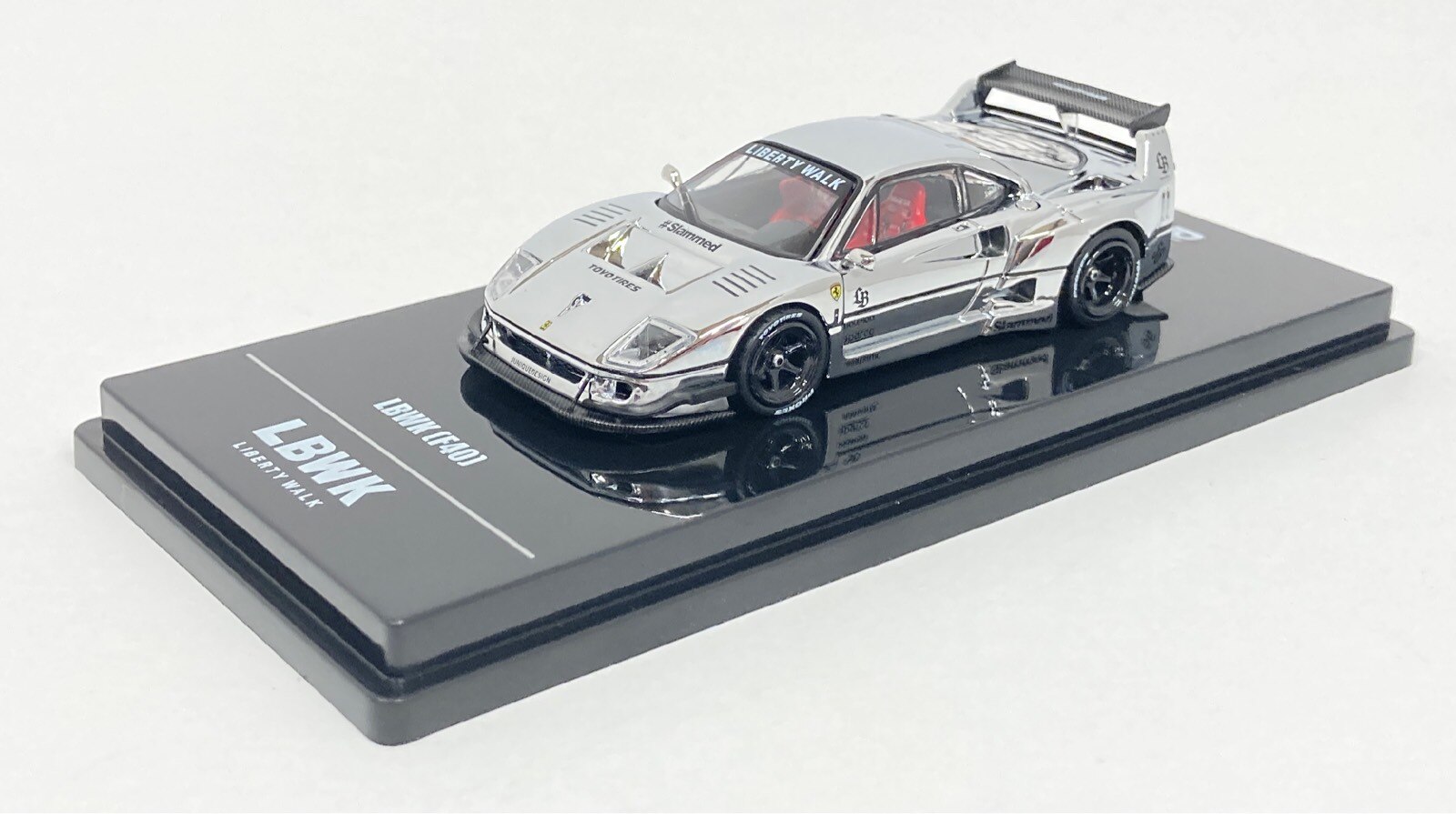 INNO Models 1/64INNO64 LB-WORKS F40 クロームシルバー F40 | まんだらけ Mandarake